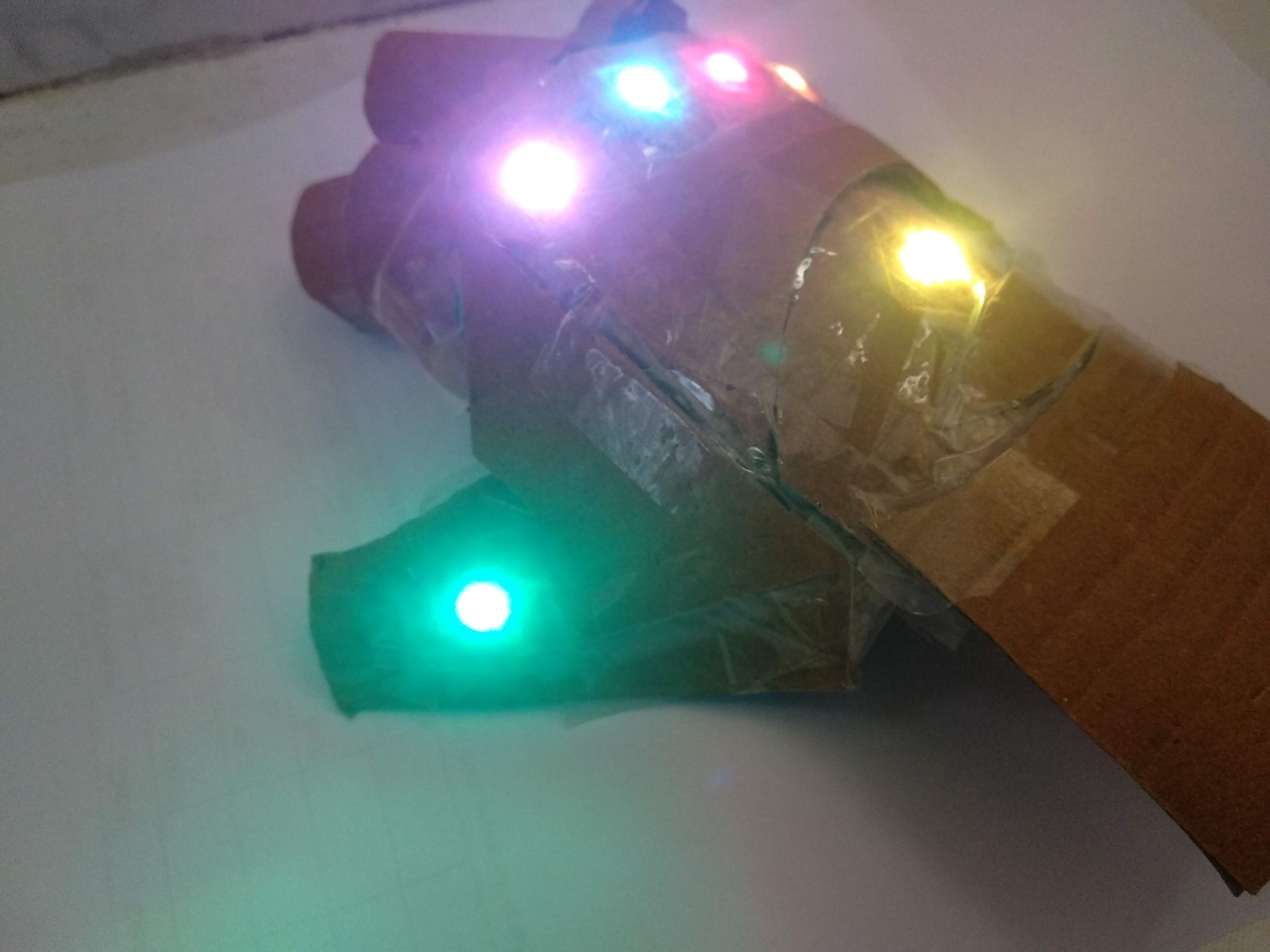 Custom Style Infinity Gauntlet : 6 Steps - Instructables