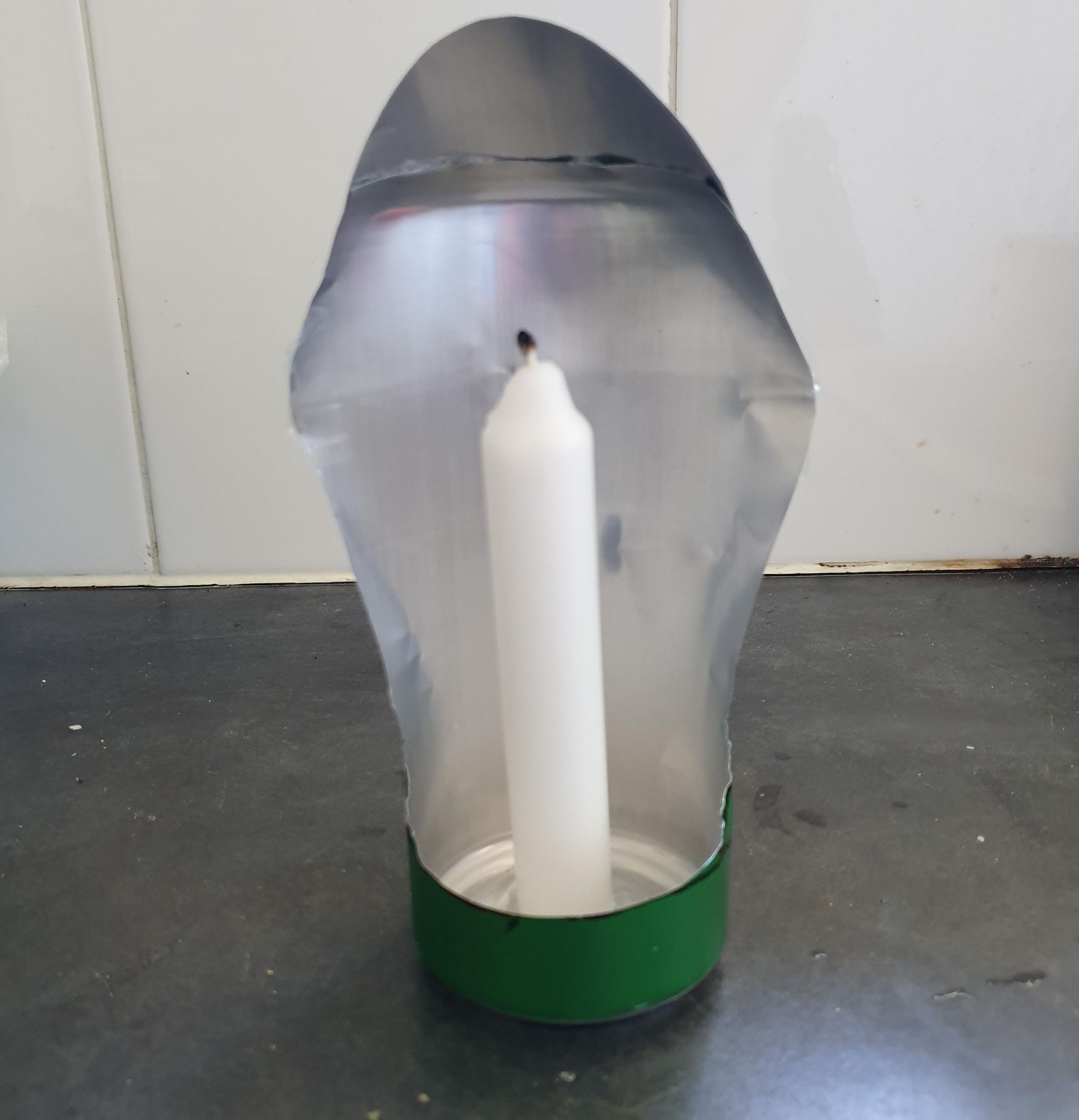 Candle Holder With Parabolic Reflector : 7 Steps - Instructables