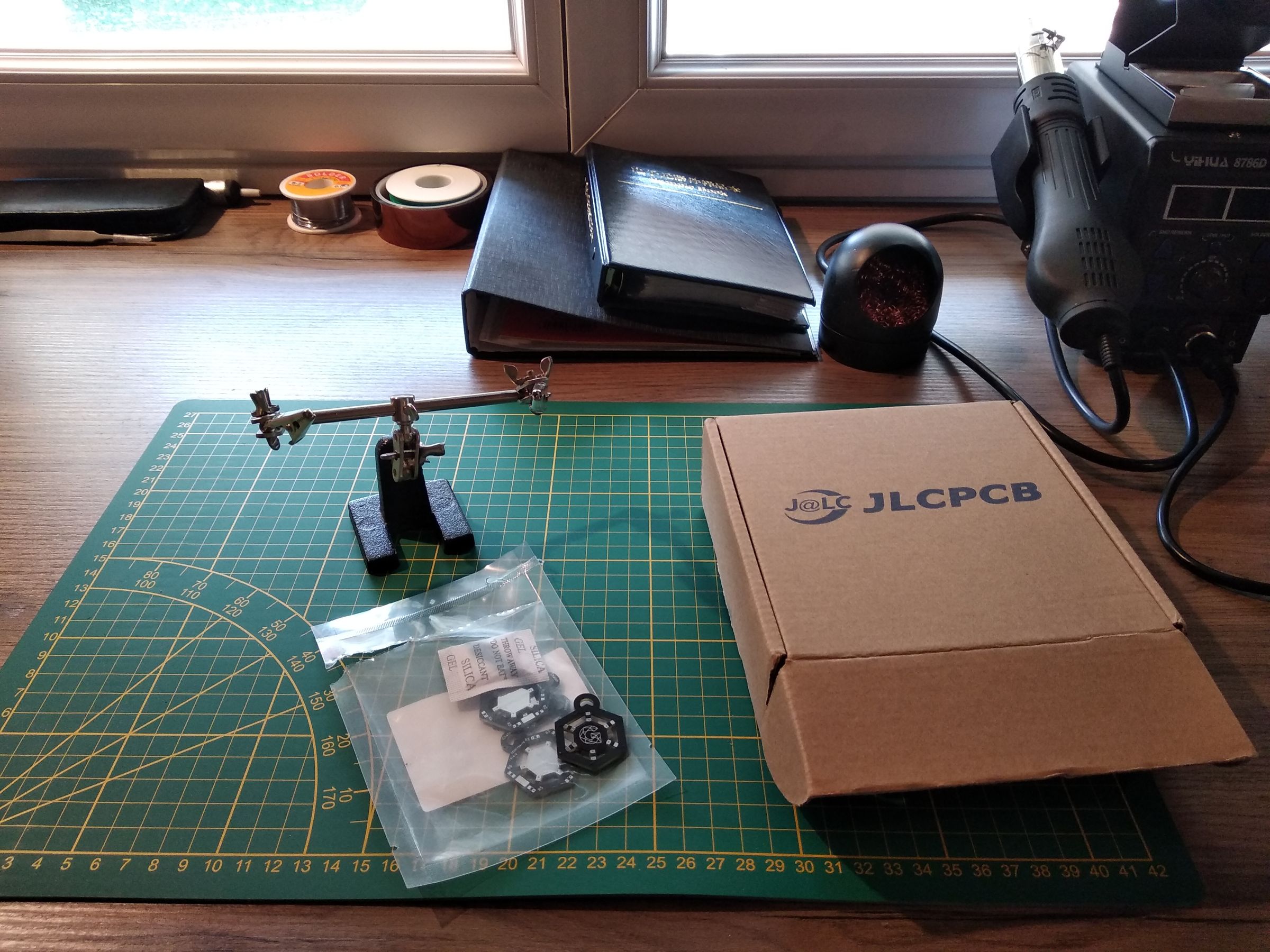 NeckLight : a PCB Necklace for Humans and Dogs : 8 Steps (with Pictures ...