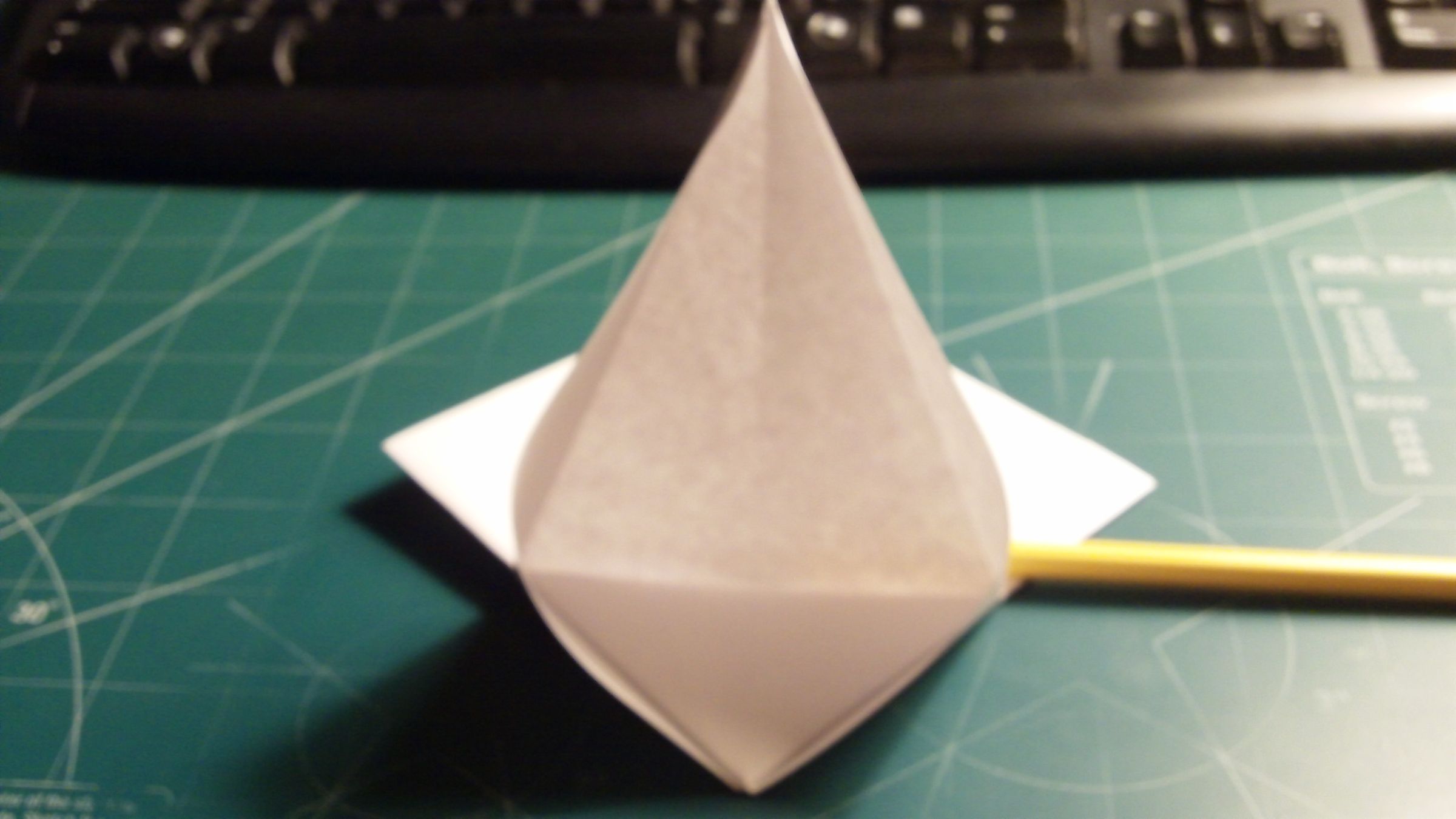 How to Make the Starfire Paper Airplane : 9 Steps - Instructables