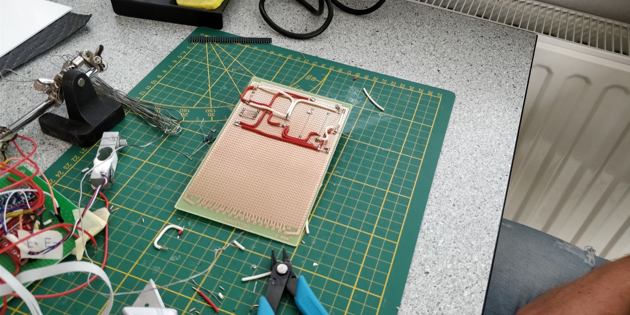 D4E1 - DIY - Assistive Technology: 'Scale Aid 2018' : 7 Steps - Instructables