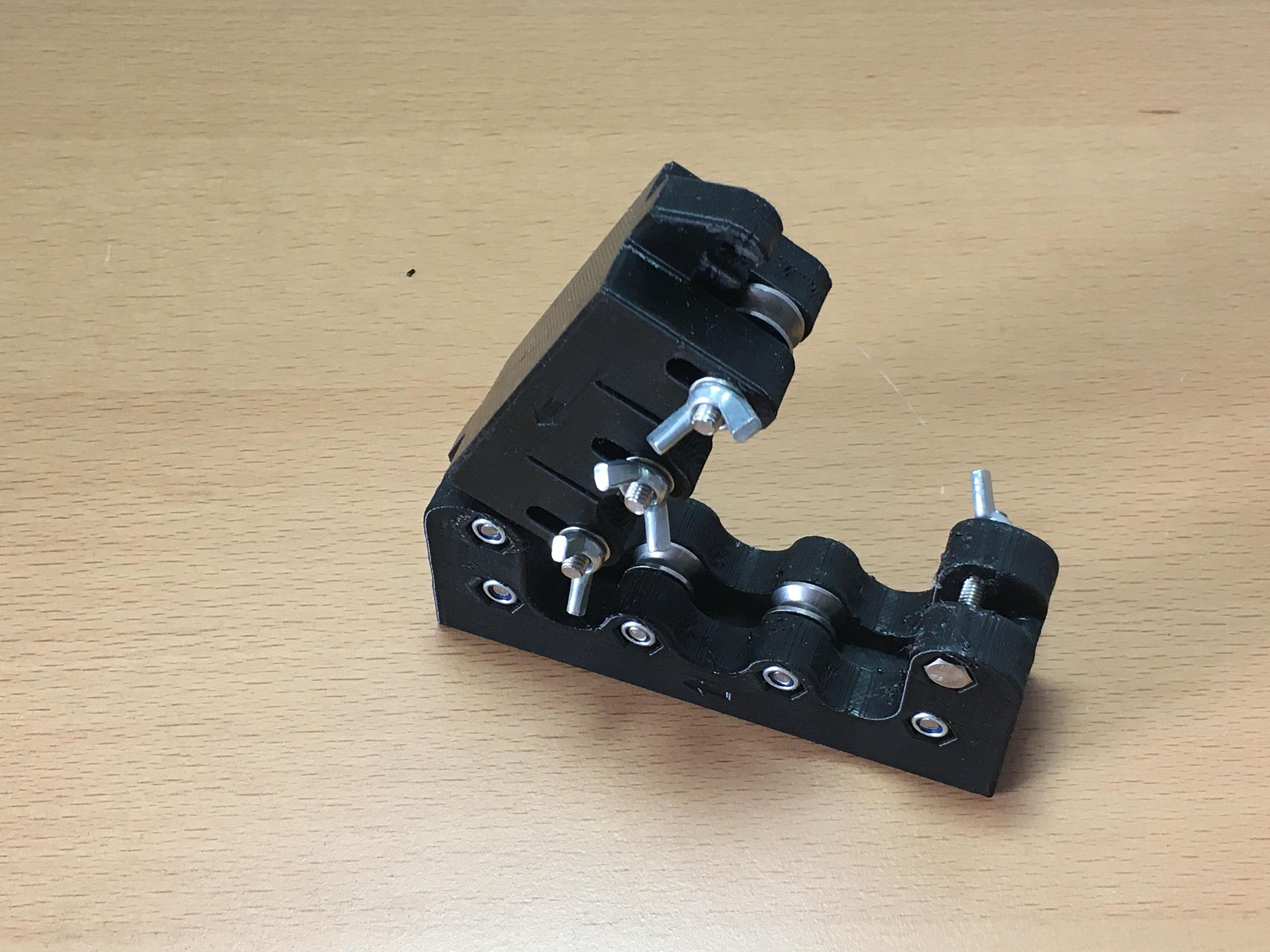 Wire Straightener / Drahtrichtgerät : 4 Steps - Instructables