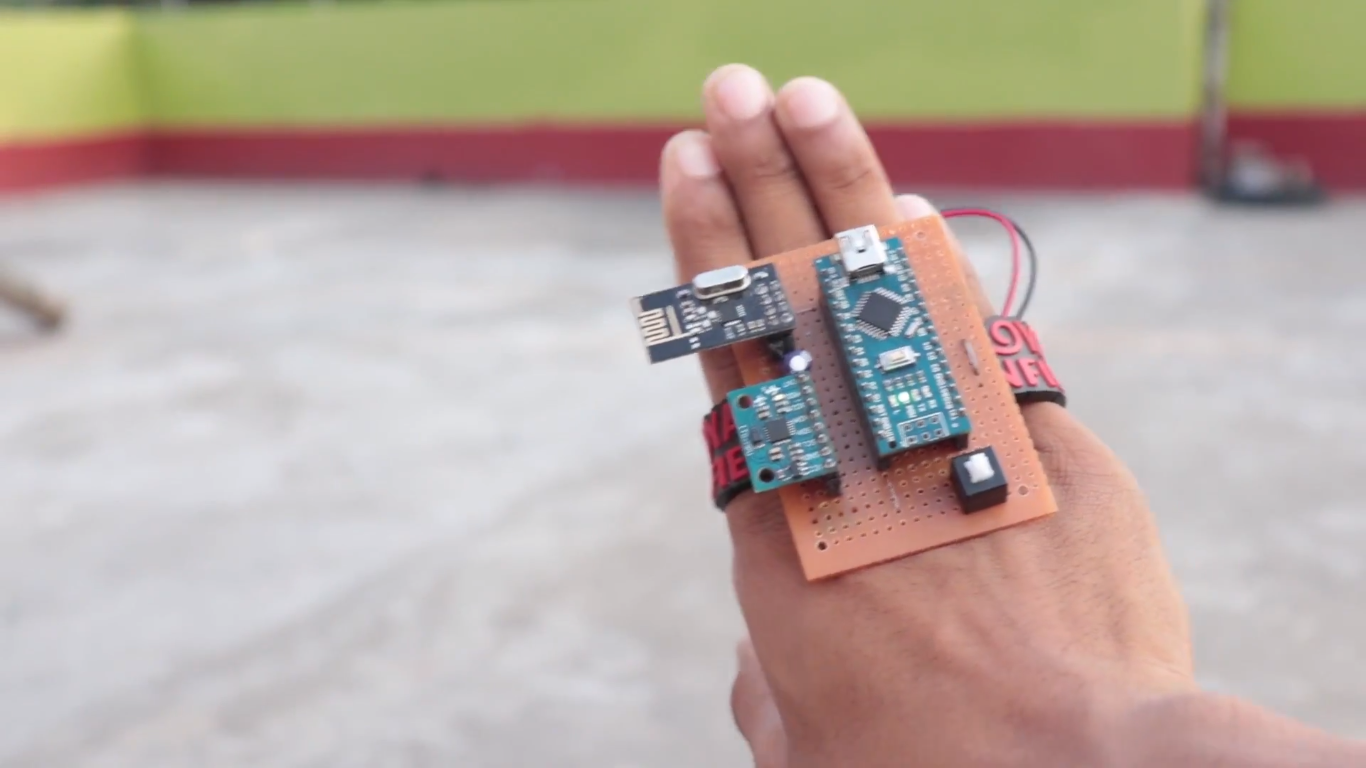 How to Make Arduino Gesture Control Robot at Home Using Radio Module ...