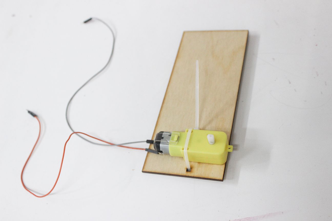 Simple Arm Made With DC Motors : 3 Steps (with Pictures) - Instructables
