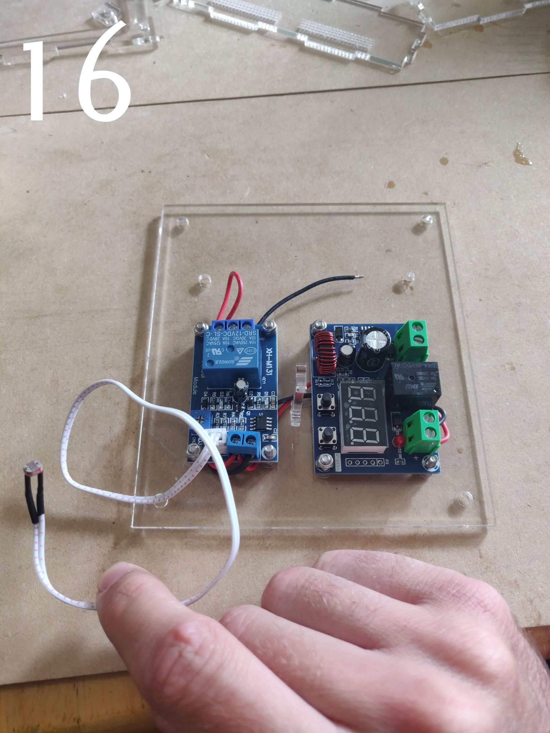 UV Light Trap for Insect Collecting : 8 Steps (with Pictures ...