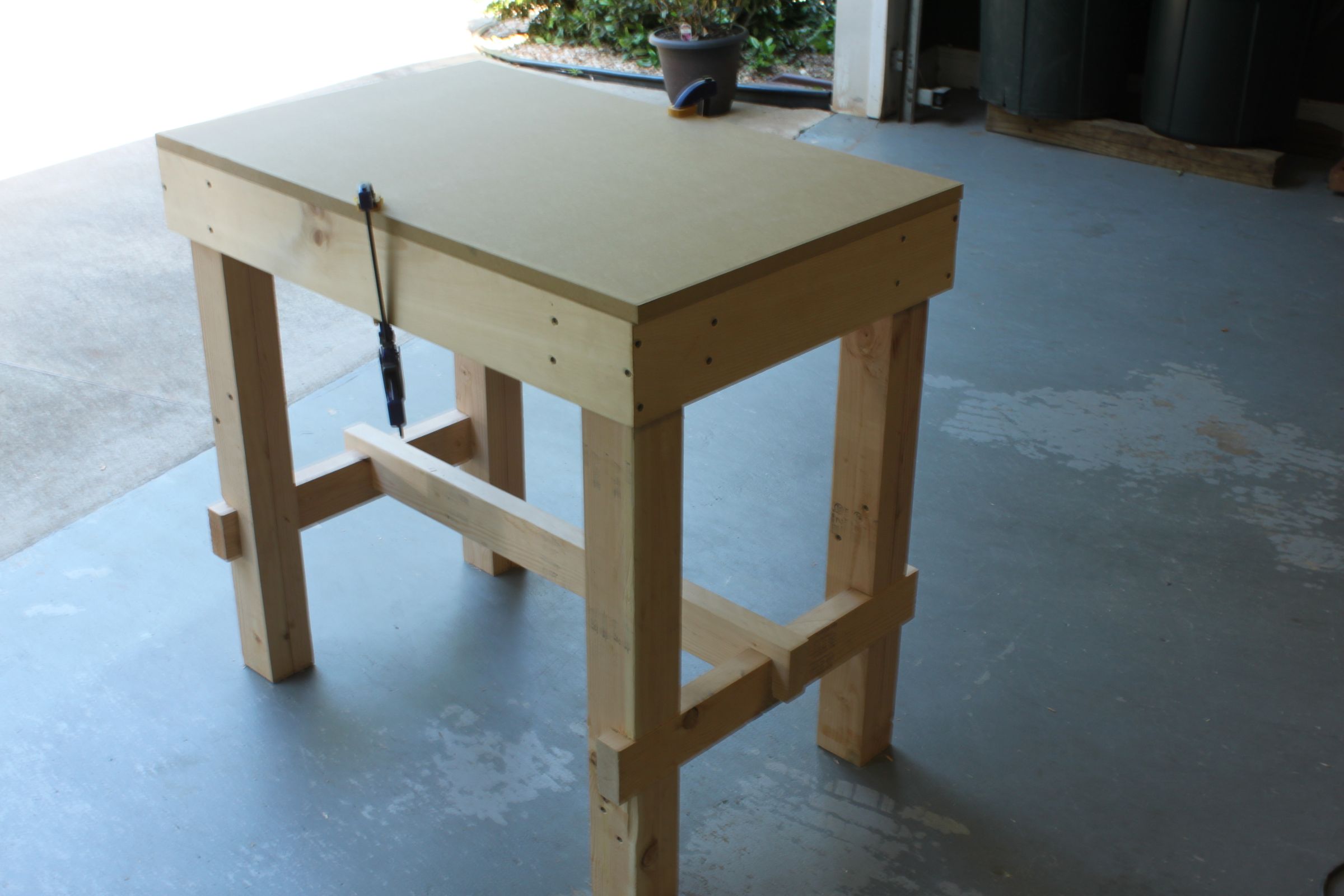 Collapsible Workbench : 11 Steps (with Pictures) - Instructables