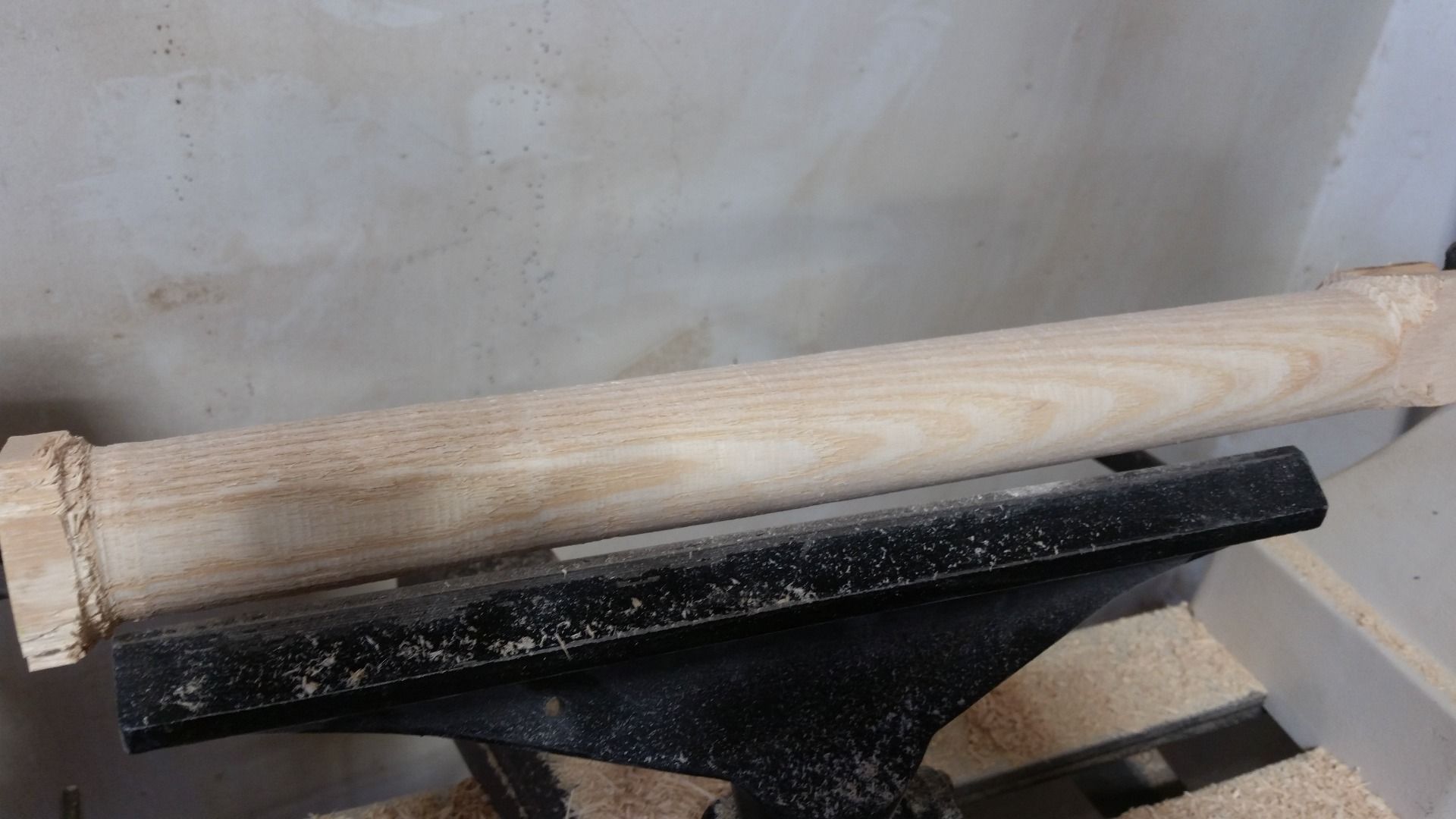 How to Turn a Mini-Baseball Bat/Mallet : 10 Steps (with Pictures ...