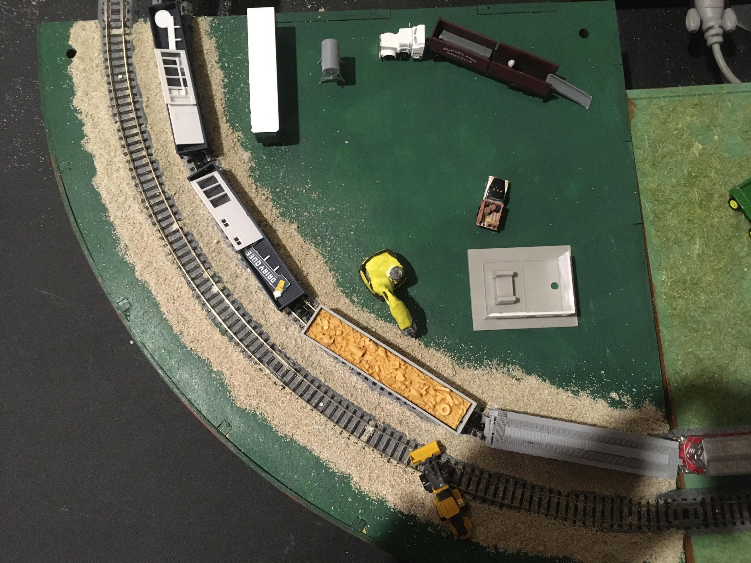 N Scale (1:160) (T-Trak) Model Railroading Tips : 6 Steps (with Pictures) - Instructables