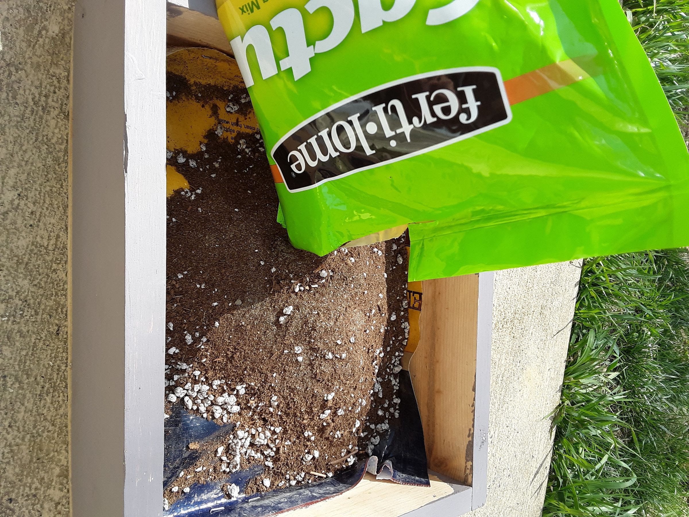 Living Picture Frame : 9 Steps (with Pictures) - Instructables