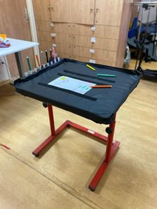 How to Make a Drawing Station for One Hand : 6 Steps (with Pictures ...