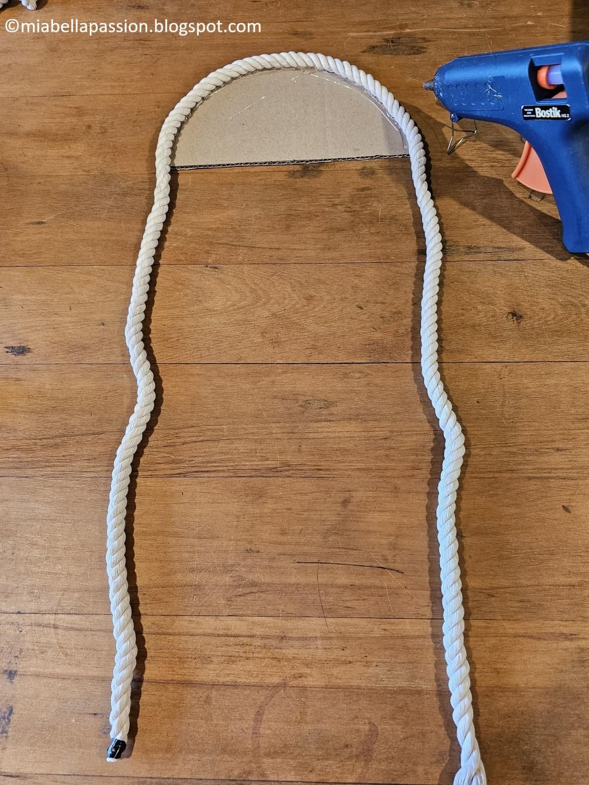 Funky DIY Rope Ghosts : 8 Steps (with Pictures) - Instructables