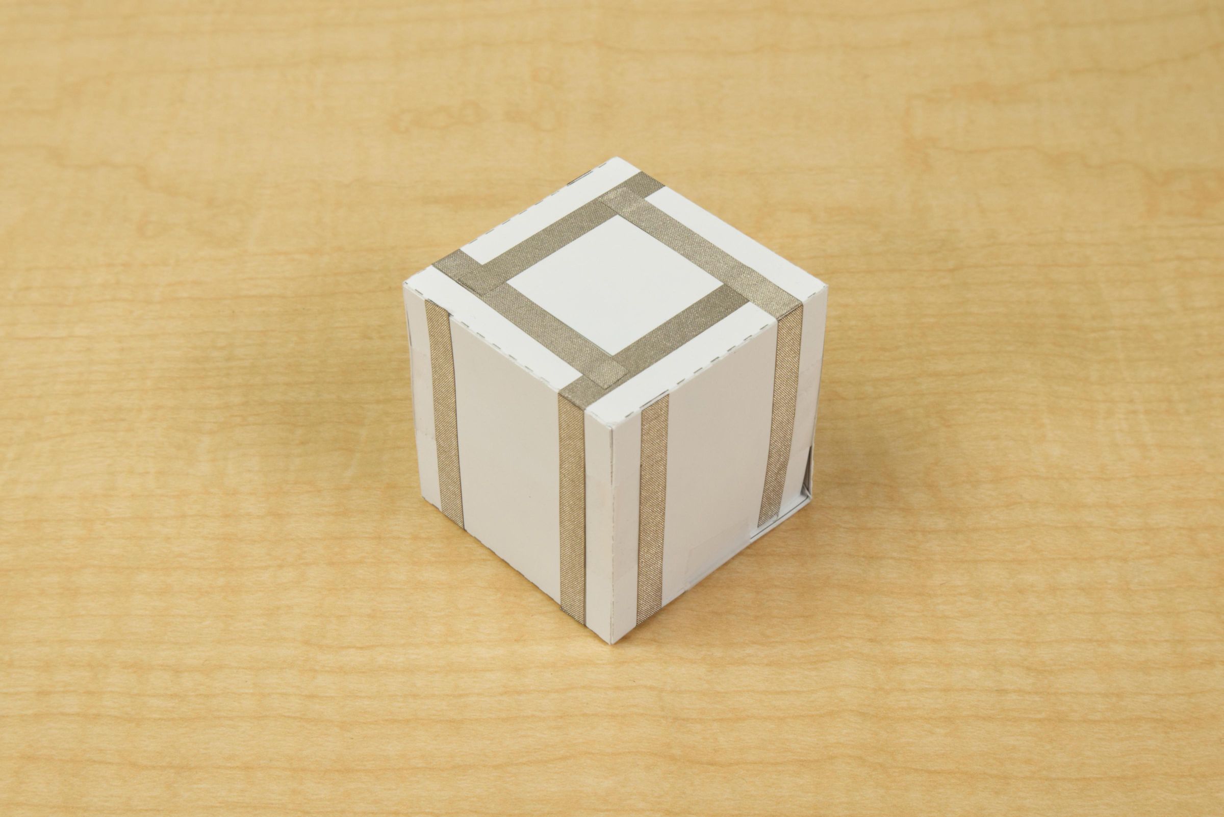 Paper Circuits Cubes : 12 Steps (with Pictures) - Instructables