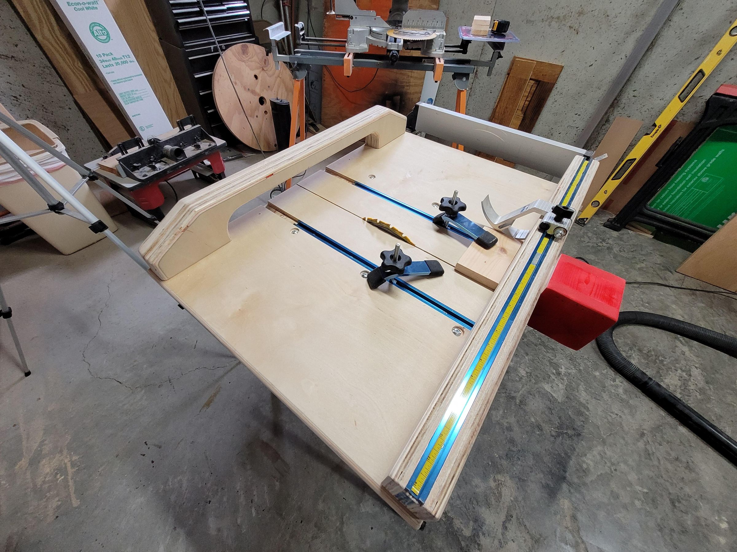 Easy Heavy Duty Crosscut Sled : 11 Steps (with Pictures) - Instructables