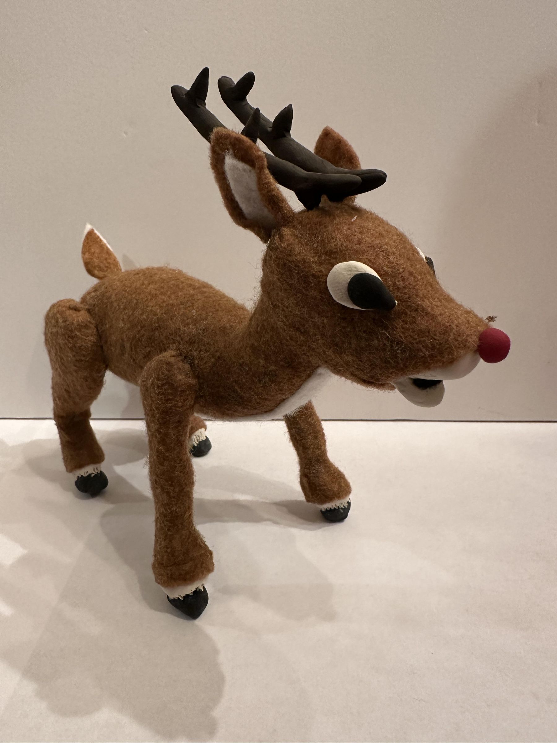 Creating Rudolph the Red Nosed Reindeer Figures for Christmas Card : 18 ...