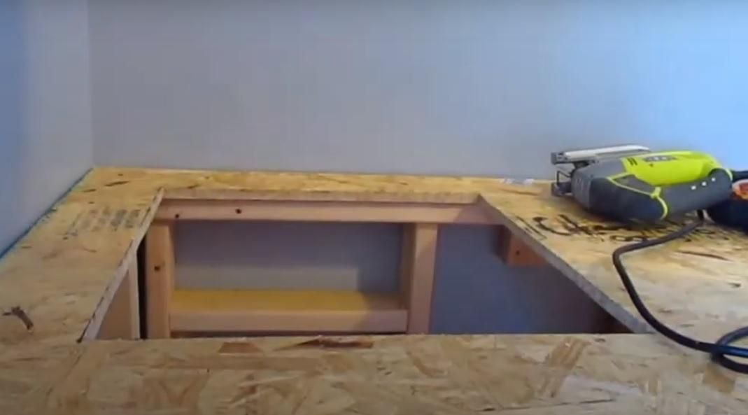 Children's Play Stage (with Secret Trapdoor and Play-area!) : 12 Steps ...