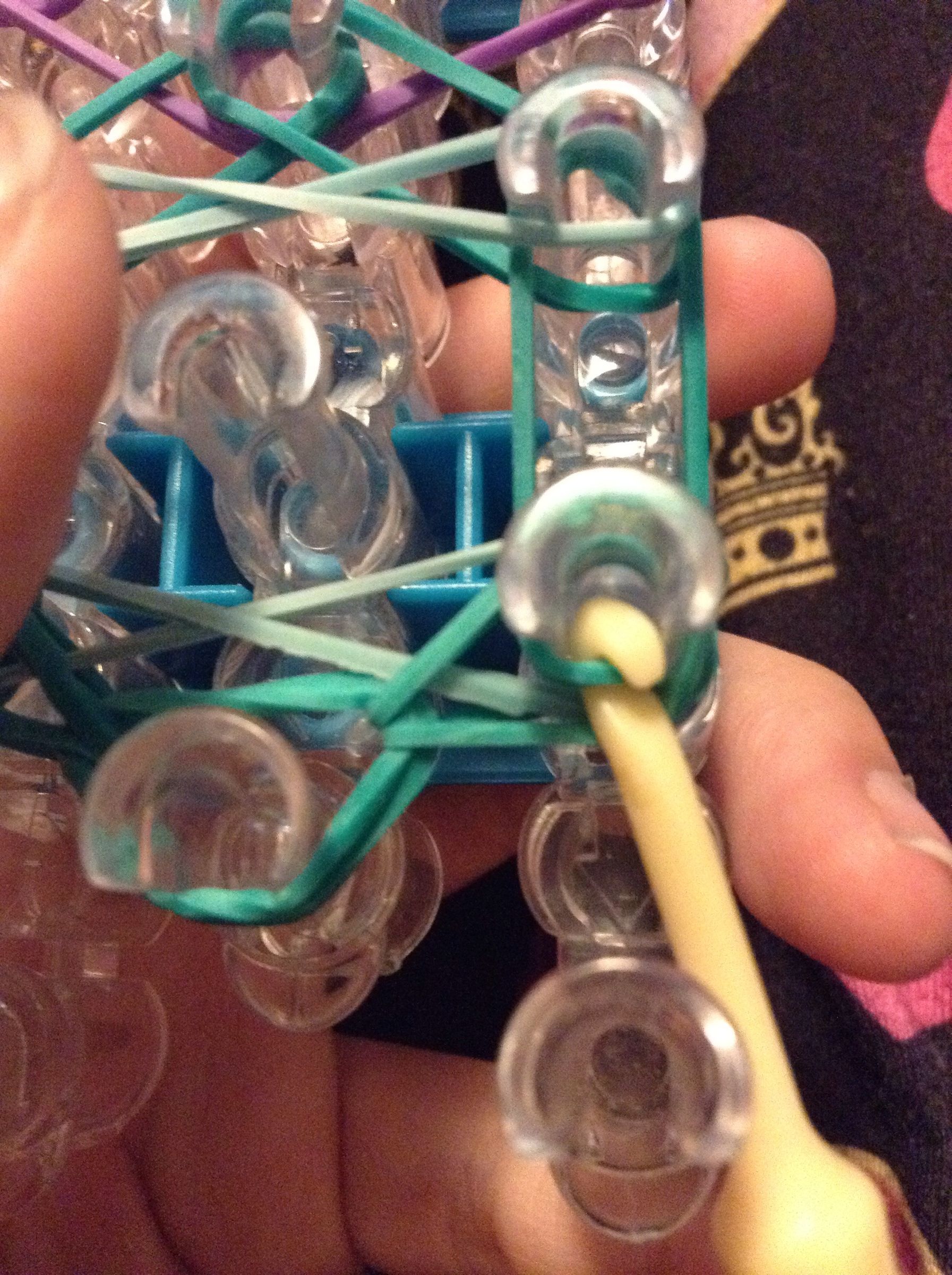 Rainbow Loom Butterfly : 27 Steps - Instructables