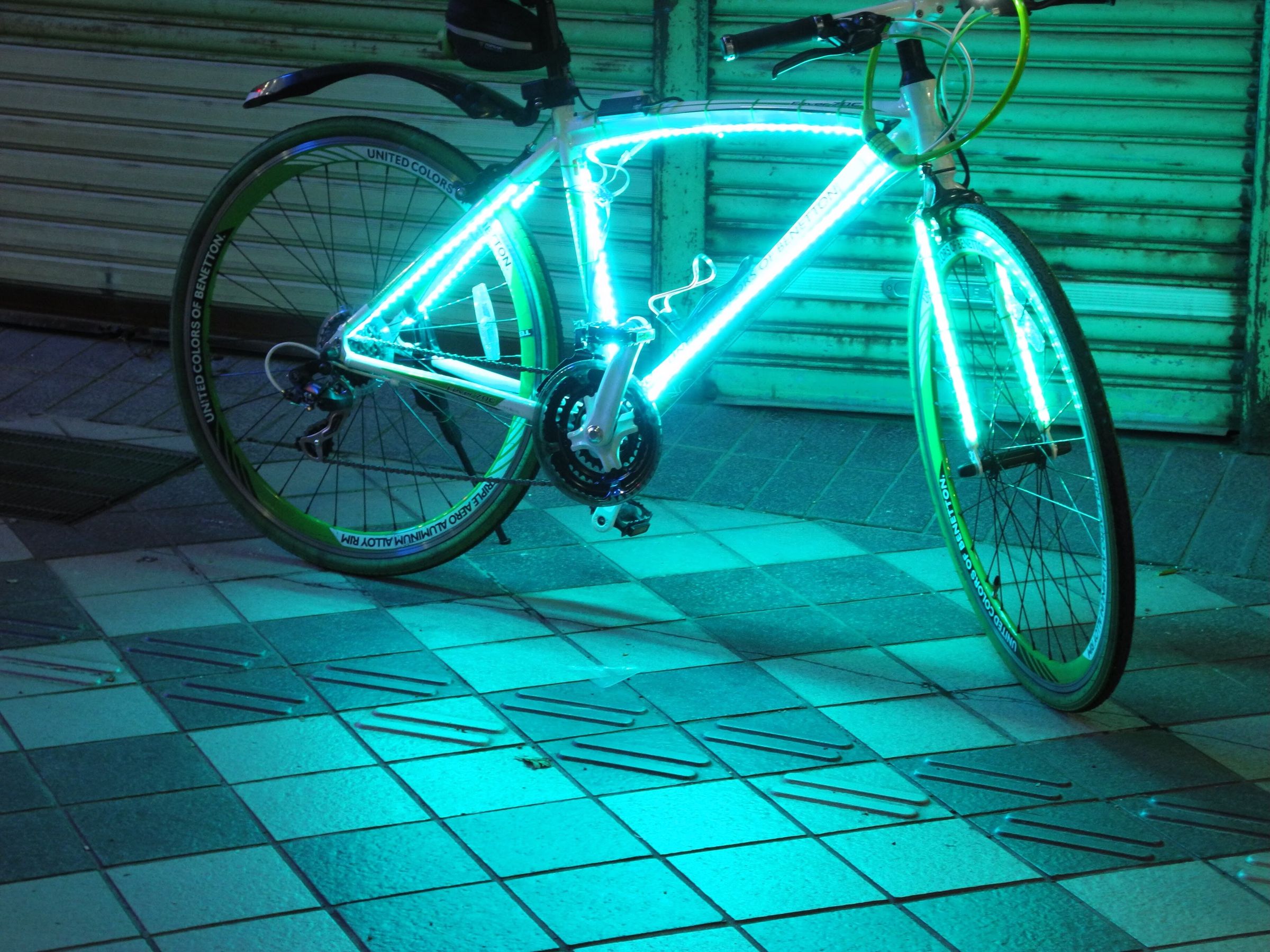 TRON Style Bicycle : 3 Steps - Instructables