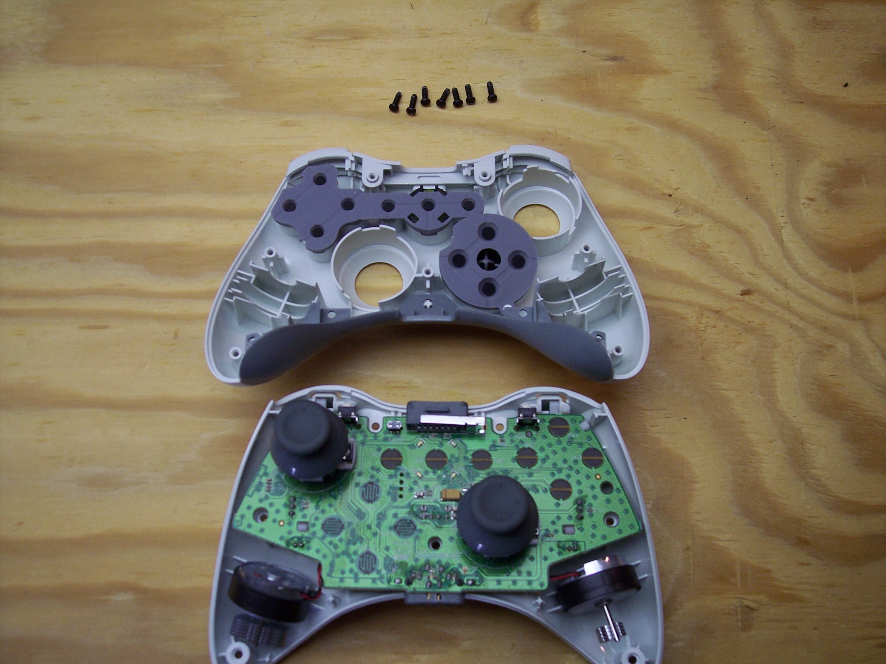 FIRST MOD FOR XBOX 360 WIRELESS CONTROLLER/HEADSET/MESSENGER KIT : 9 ...