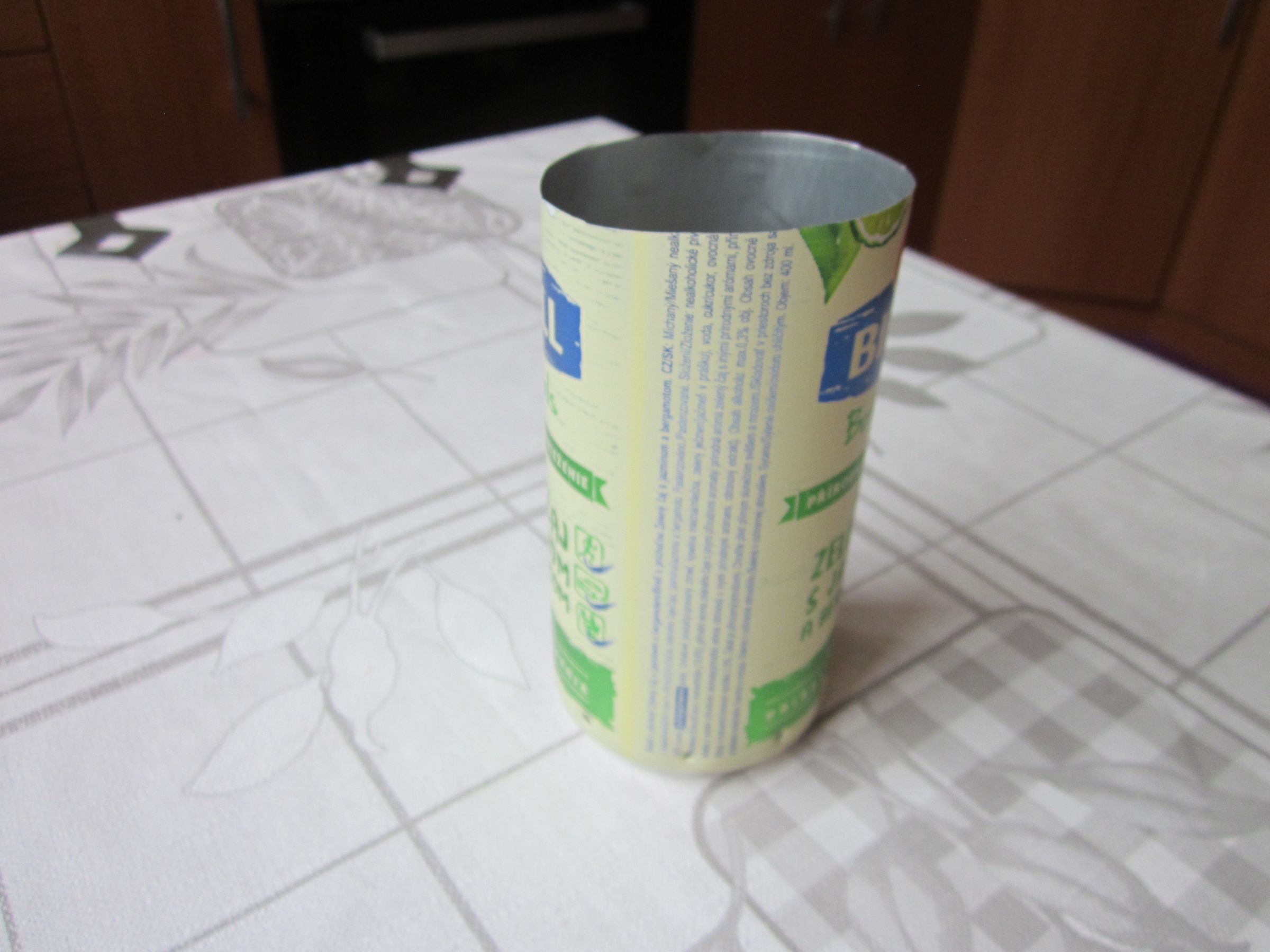 Soda Can Planter : 7 Steps - Instructables