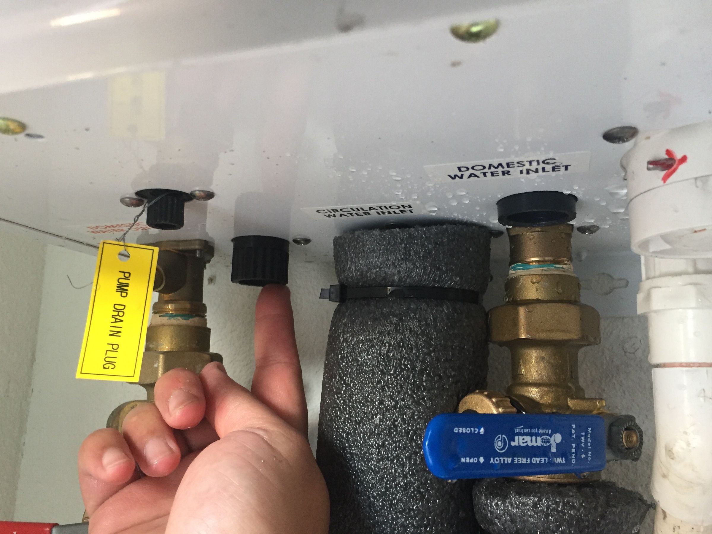 How to Flush a Tankless Water Heater and Clean the Air Intake Filter ...