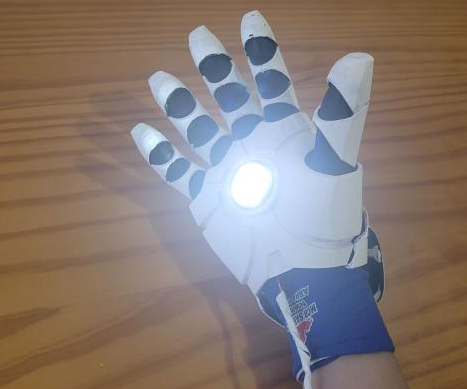 Iron Man Glove : 4 Steps - Instructables