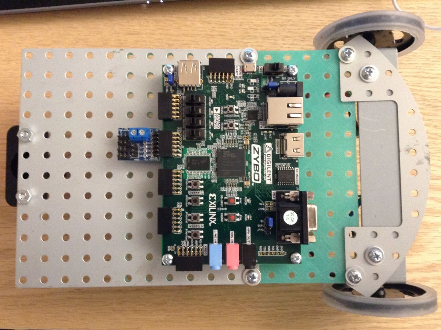 Setting Up the Zybot - Hardware : 28 Steps (with Pictures) - Instructables