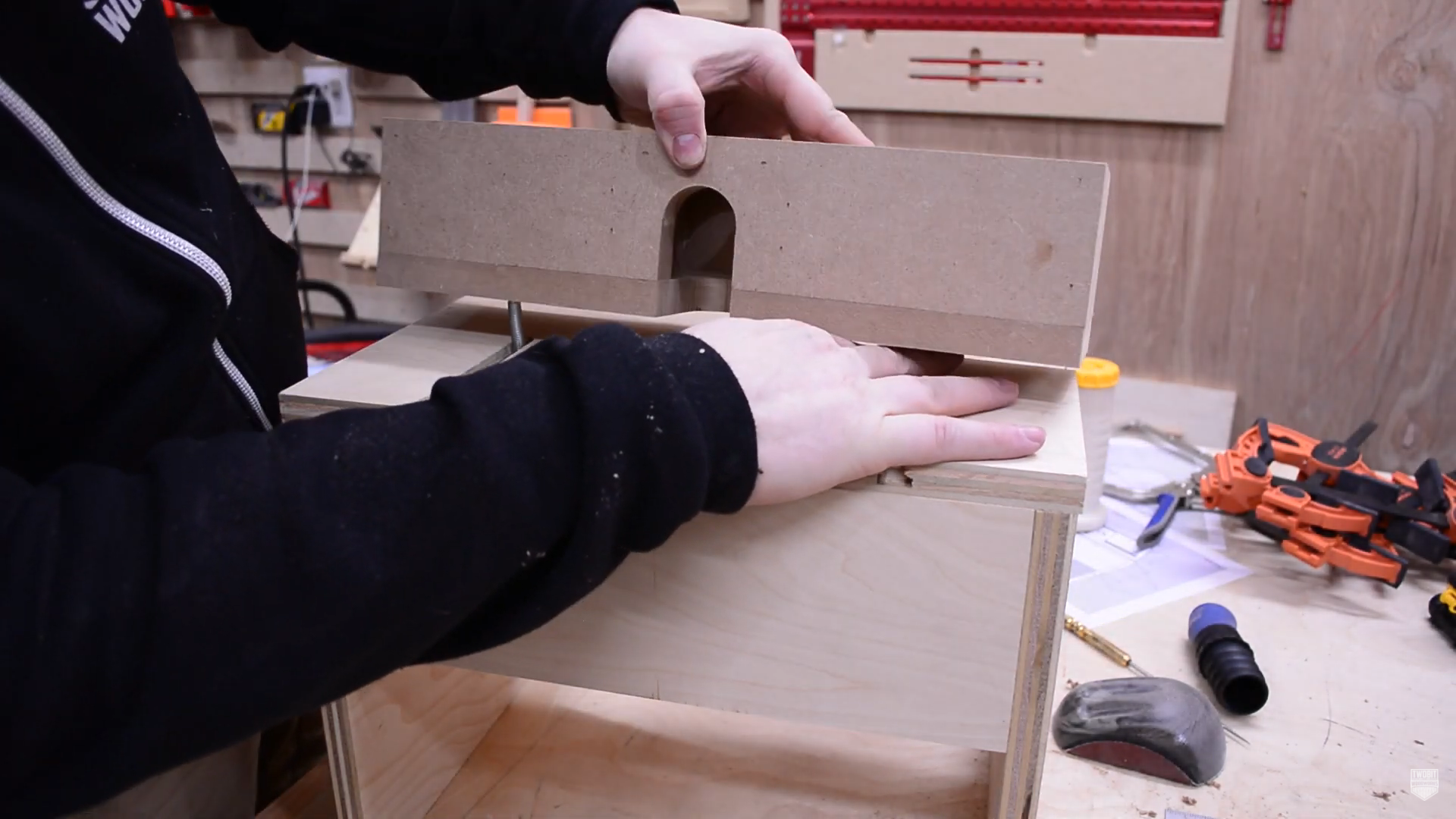 How to Build a Portable Router Table | DIY Woodworking Shop Project ...