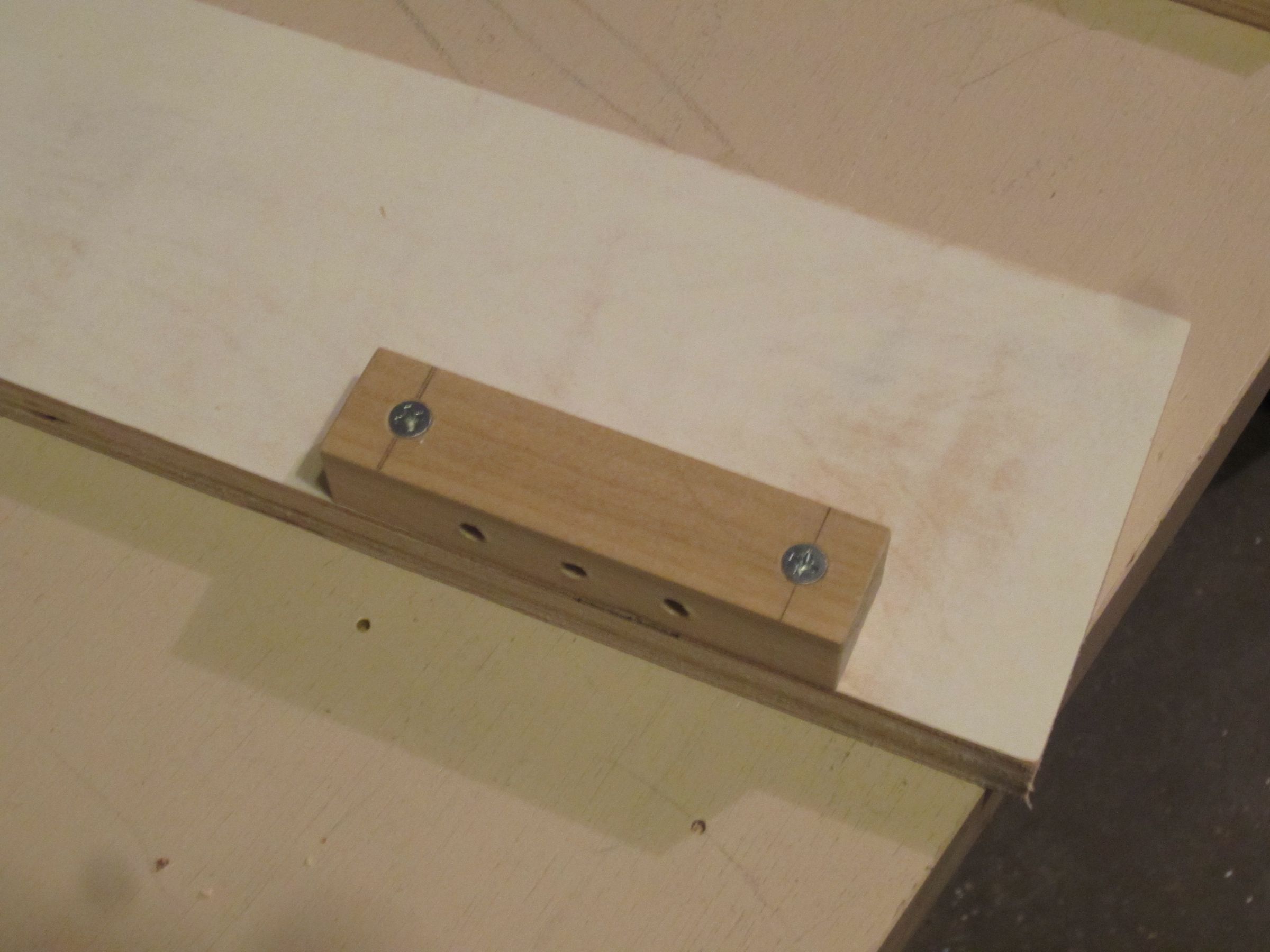 Adjustable Router Guide Template : 11 Steps (with Pictures) - Instructables