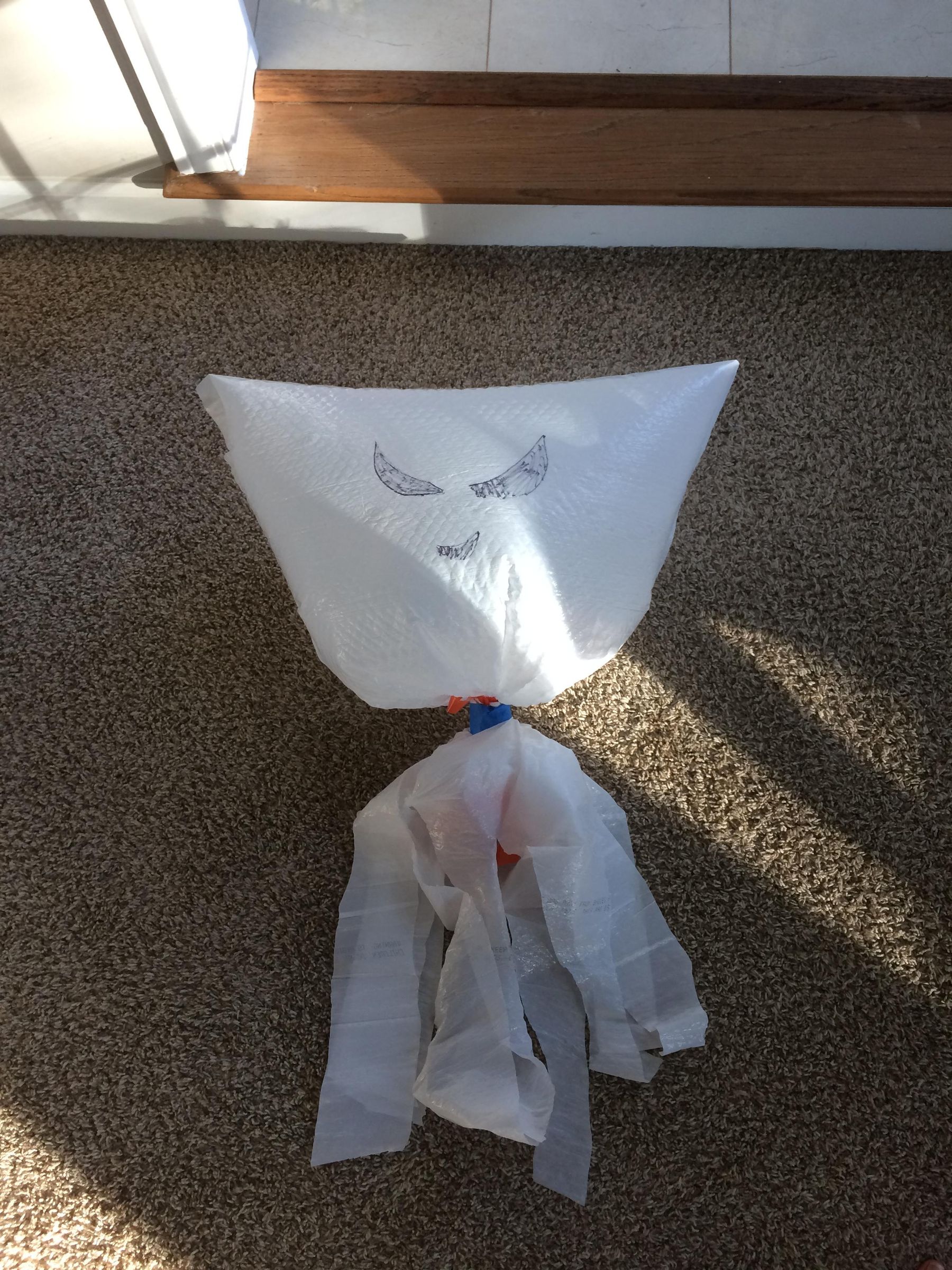 Flying Ghost Made From Everyday Objects : 5 Steps - Instructables