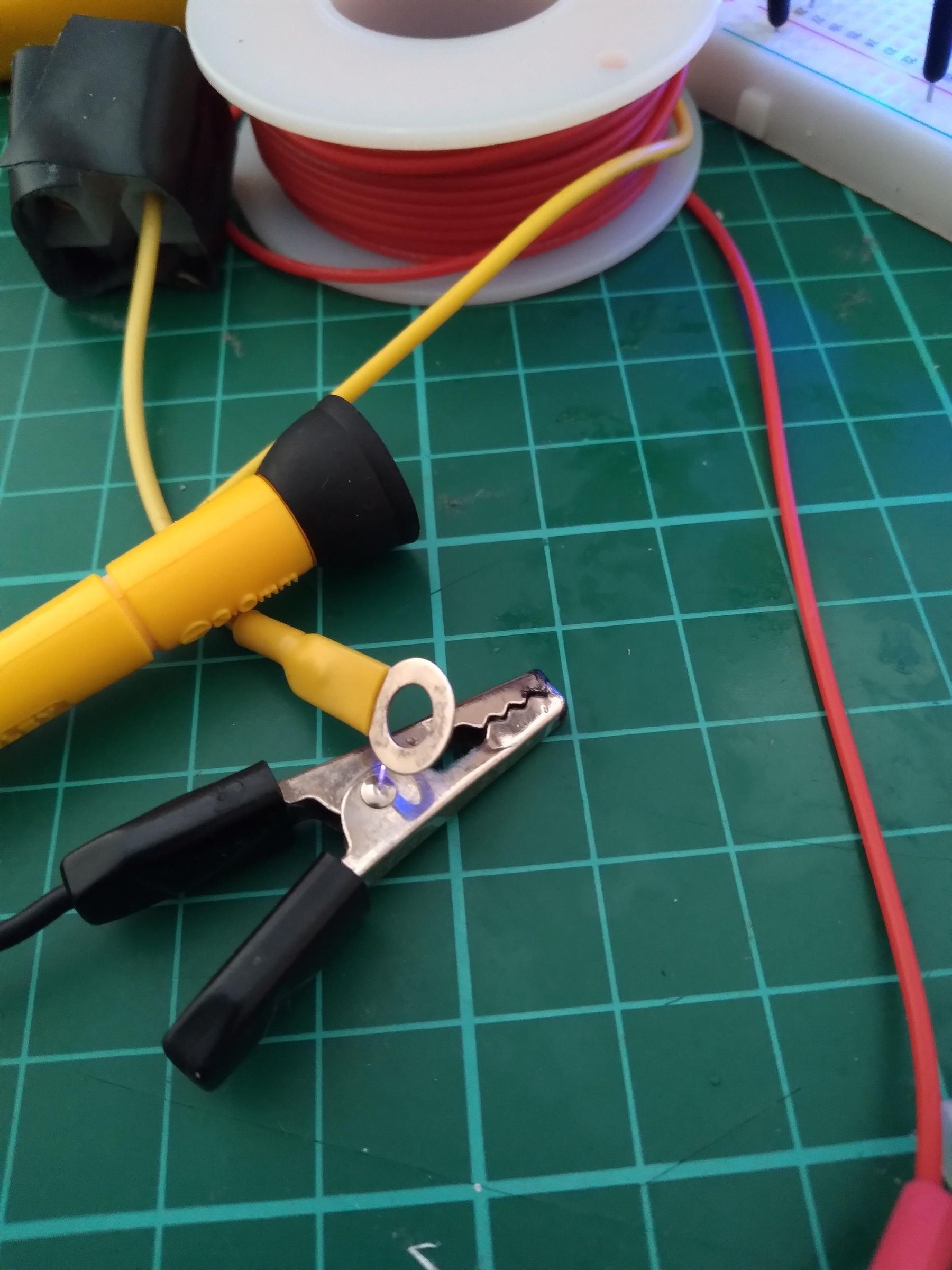 Static Flock Applicator : 7 Steps - Instructables