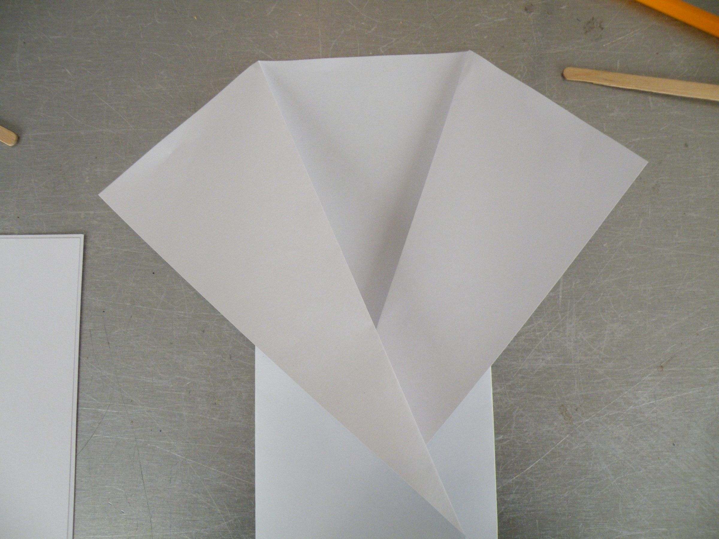 Emergency 5 Fold Origami Yoda : 4 Steps - Instructables