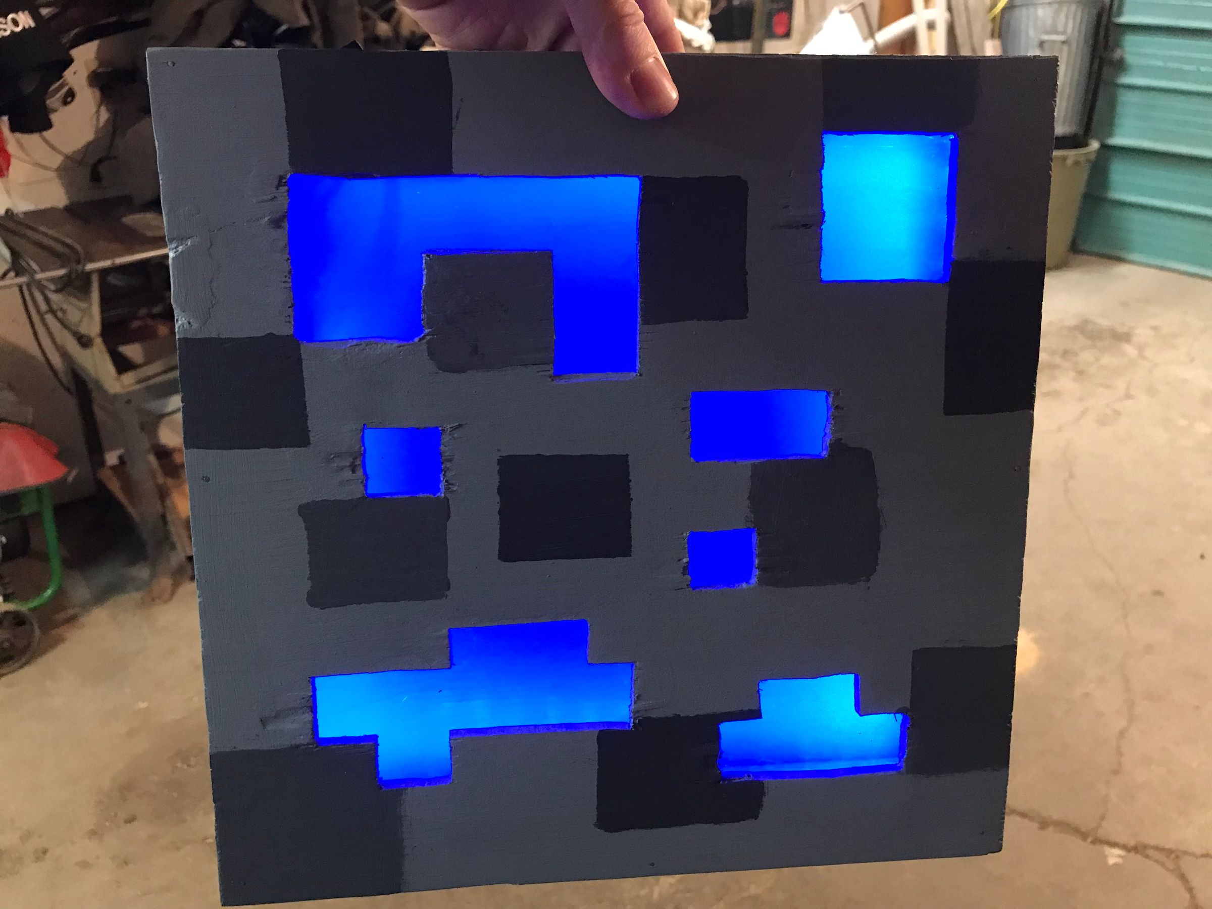 Minecraft Ore Lamp : 11 Steps (with Pictures) - Instructables