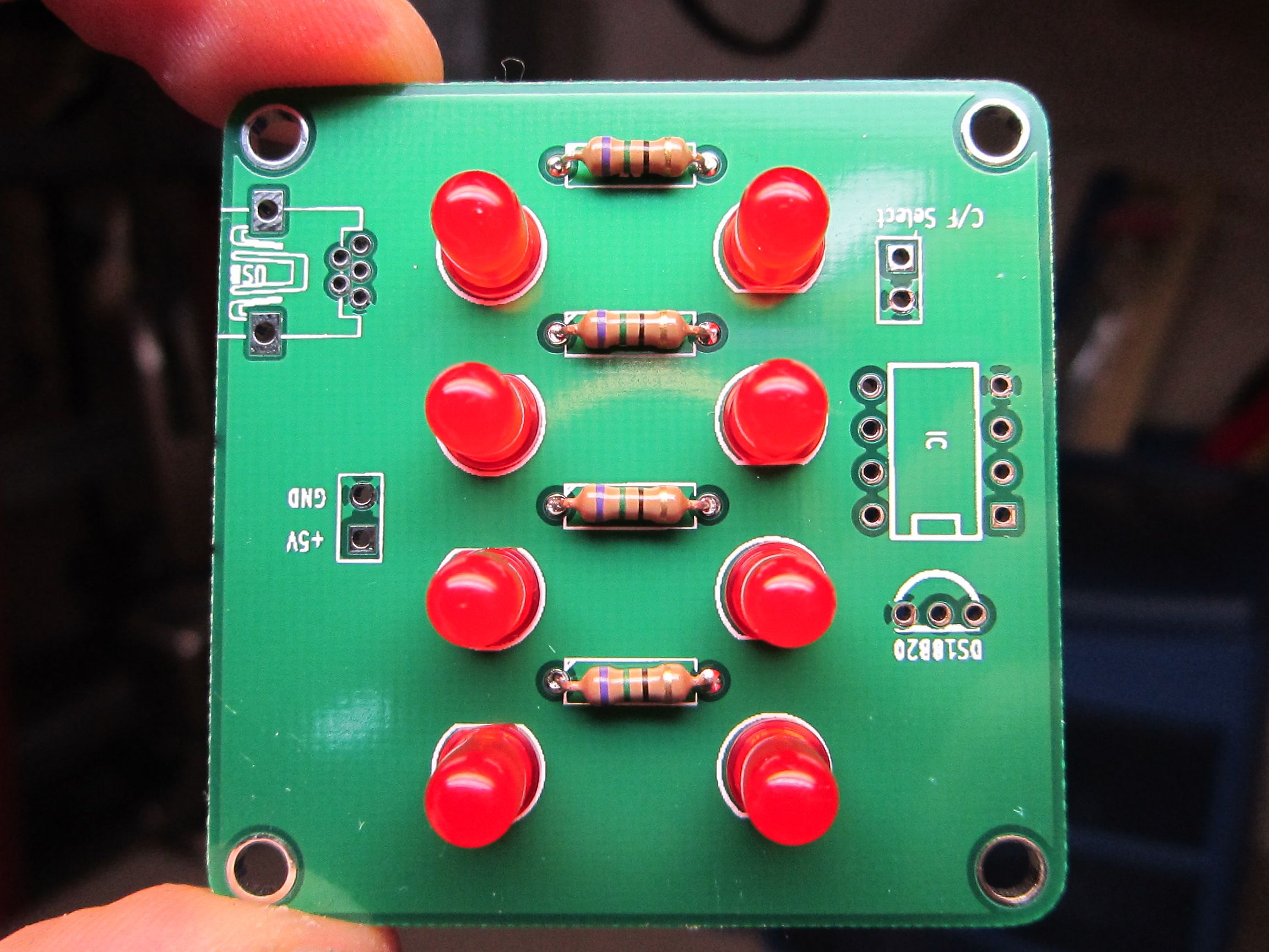 Binary Thermometer USB Powered : 8 Steps - Instructables