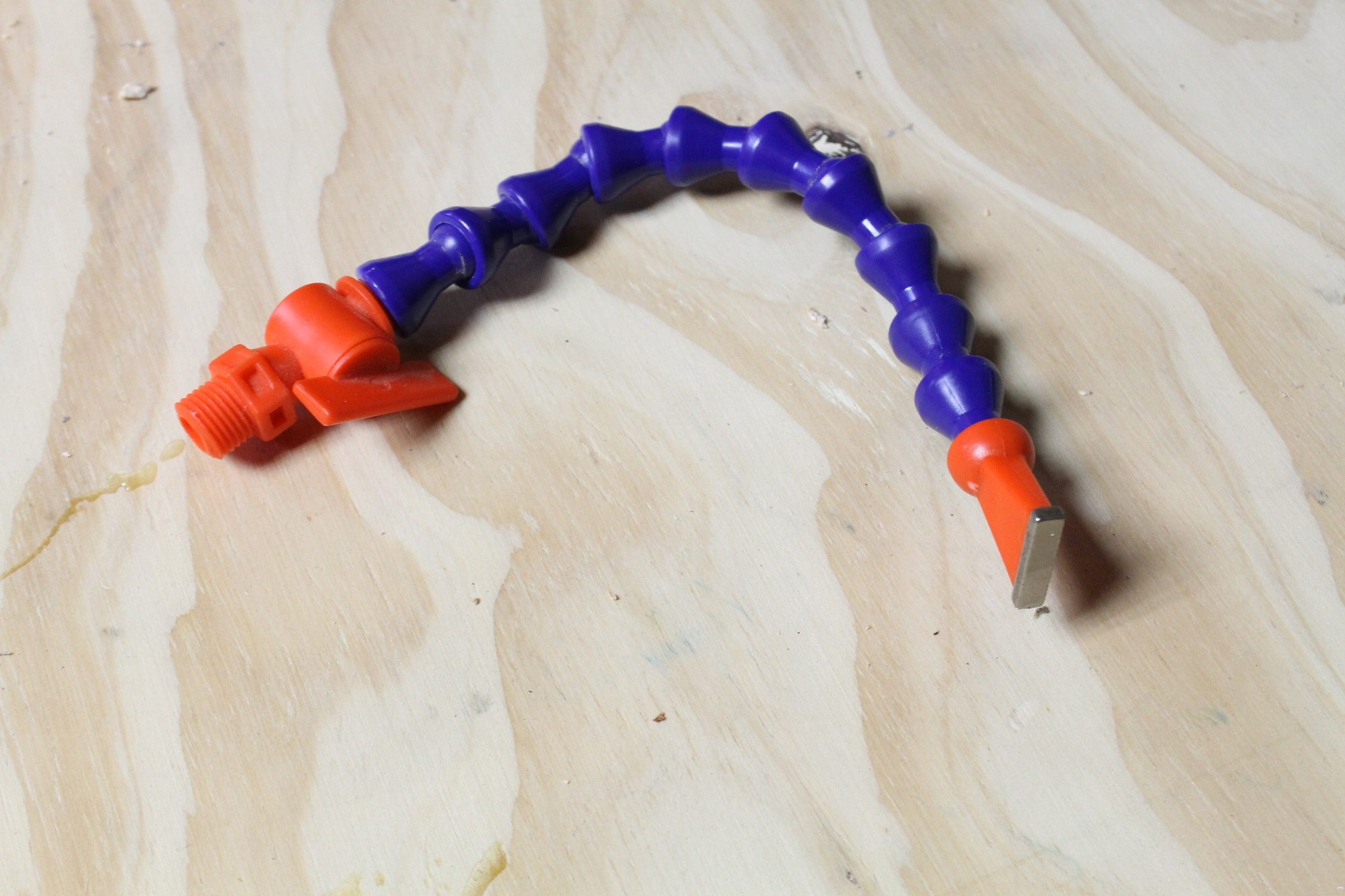 Magnetic 3rd Hand : 5 Steps (with Pictures) - Instructables