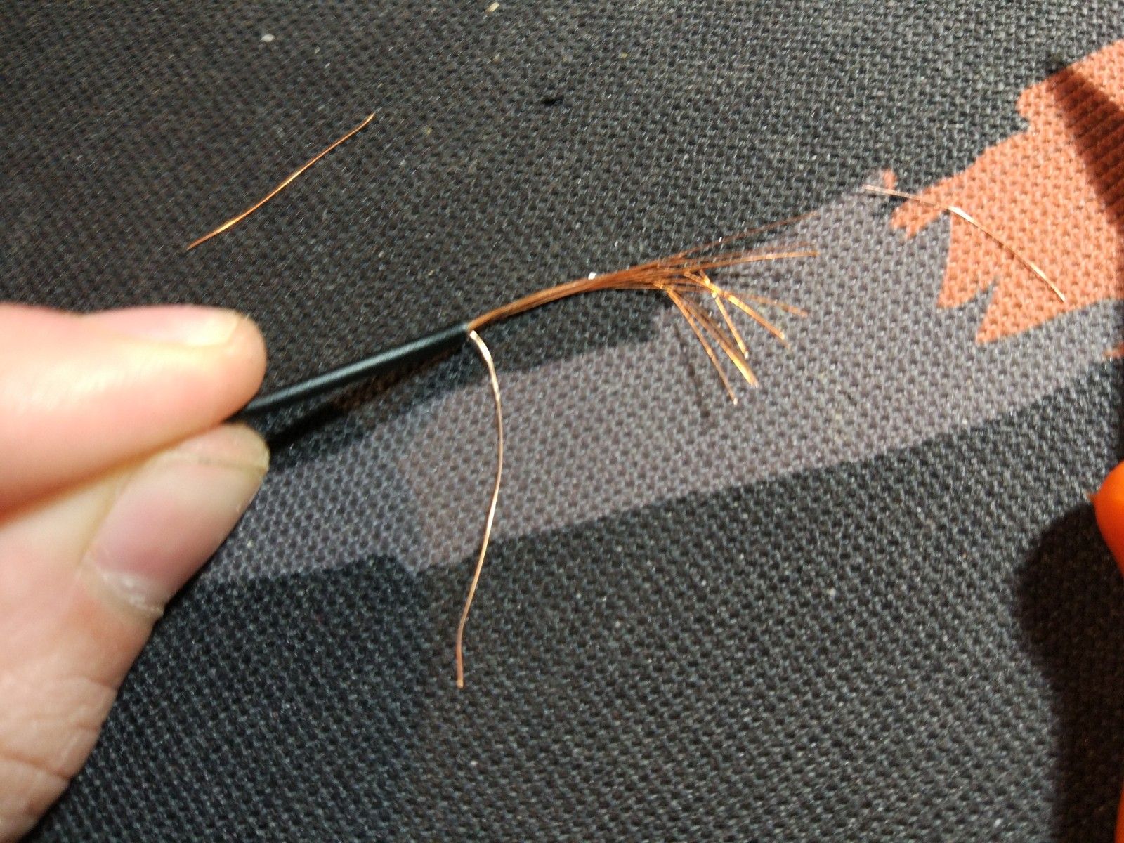 How to Make a Mouse Completely Silent : 8 Steps (with Pictures ...