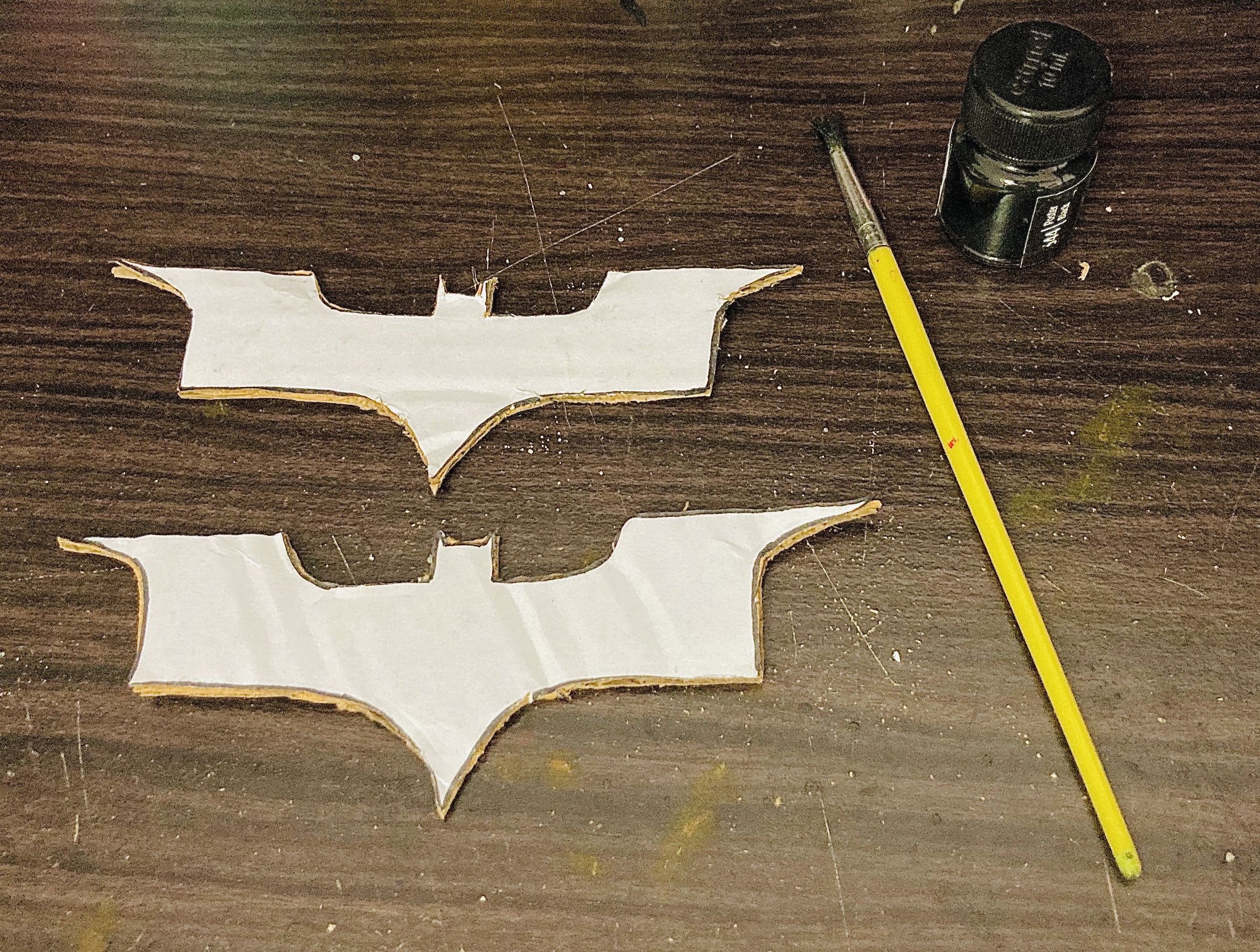Easy Batarangs : 4 Steps - Instructables