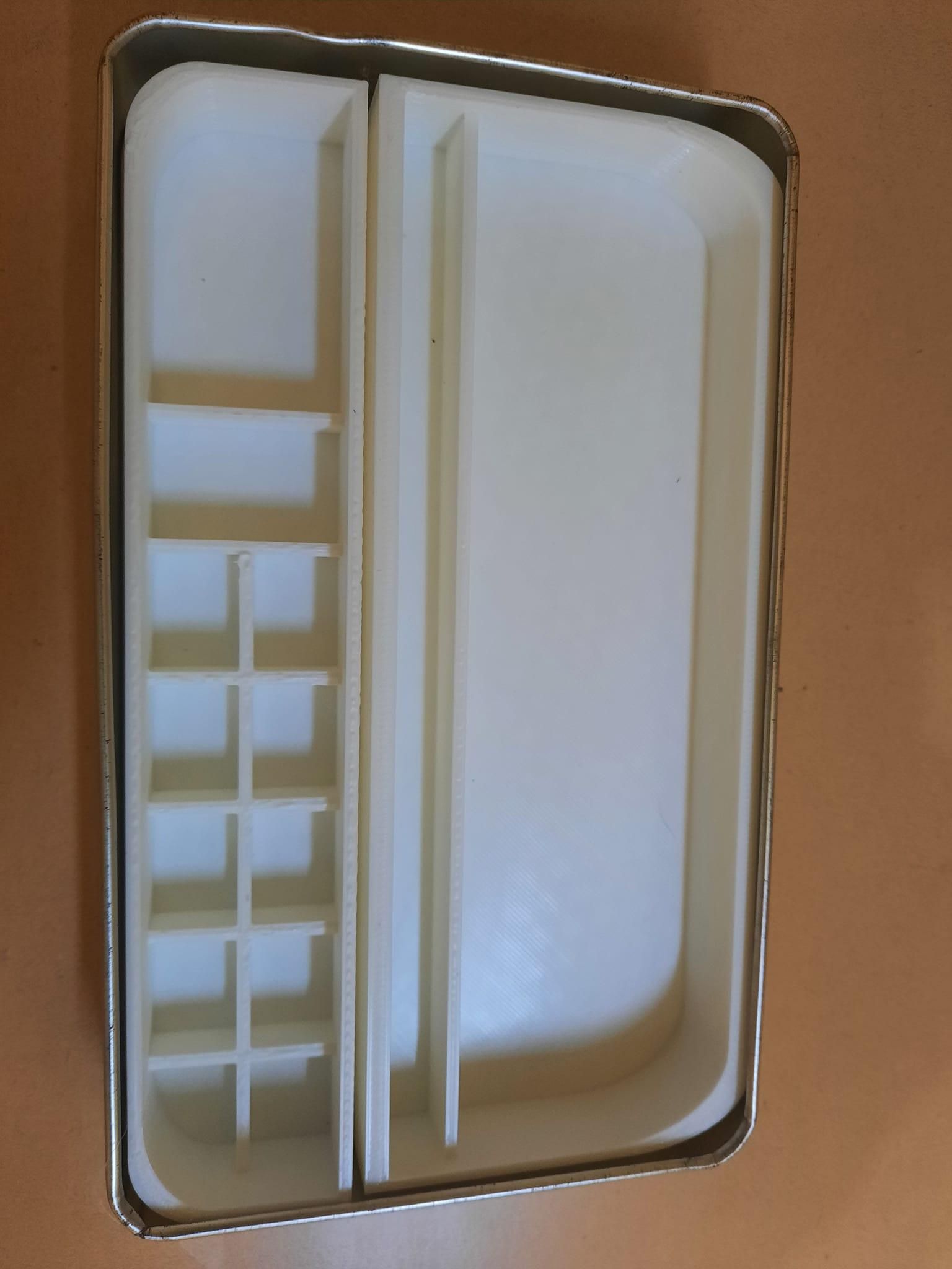 Watercolor Mixing Pallet - 3D Printed - Reuse Chocolate Tin Can Tray ...