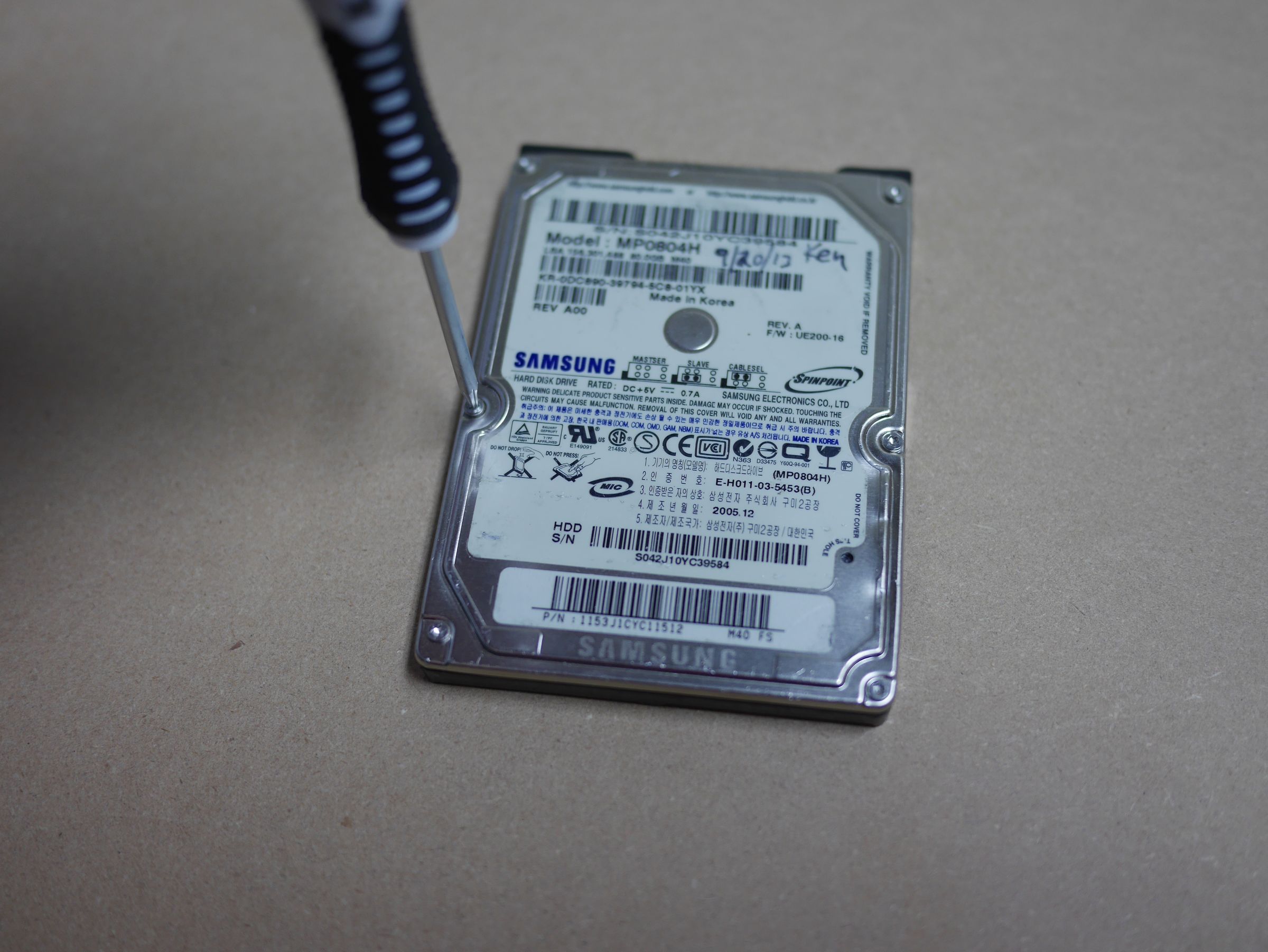 Hard Drive Mirror (Digital Mirror) : 4 Steps - Instructables