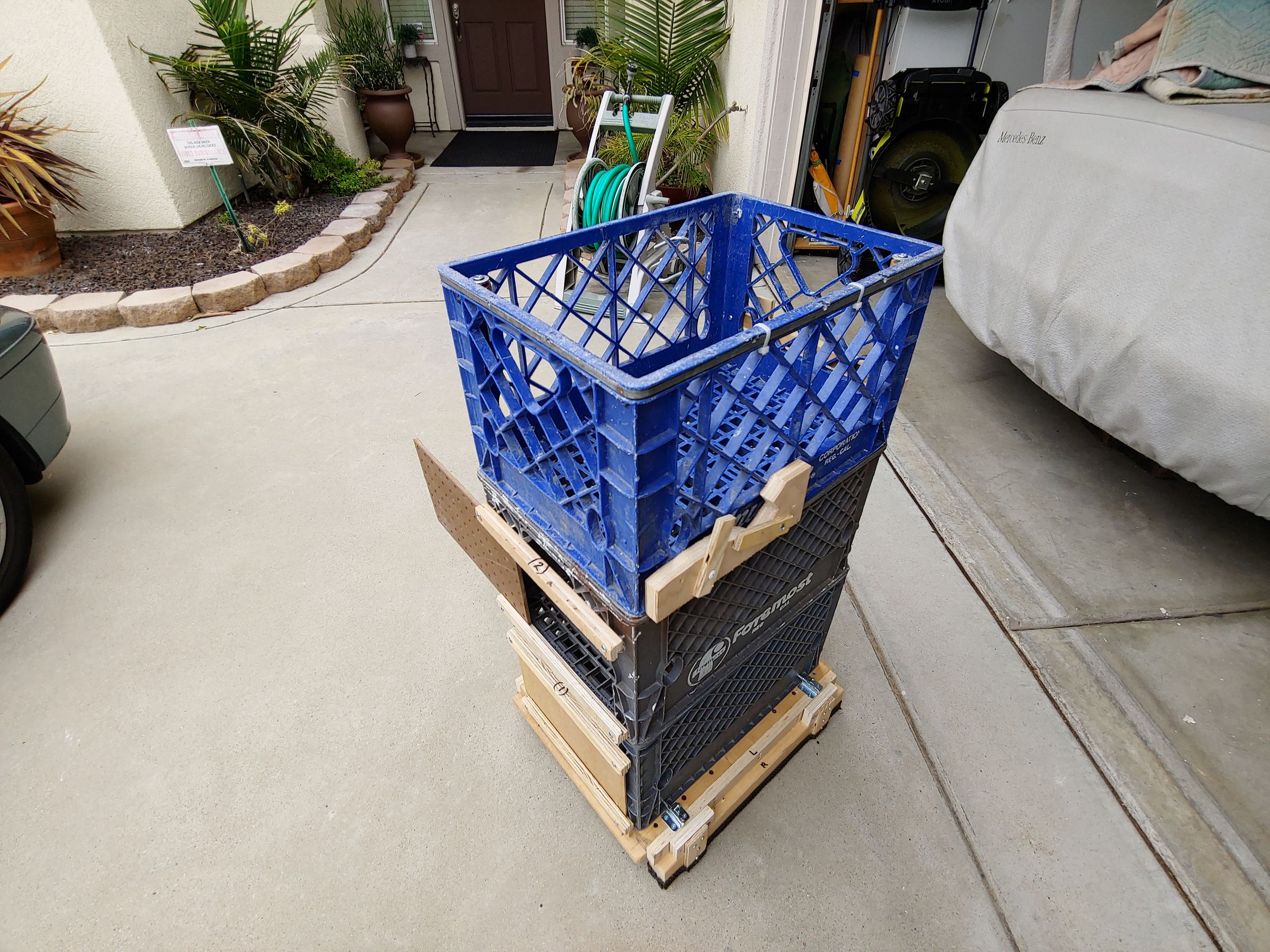 Plastic Crate Table Saw : 9 Steps (with Pictures) - Instructables