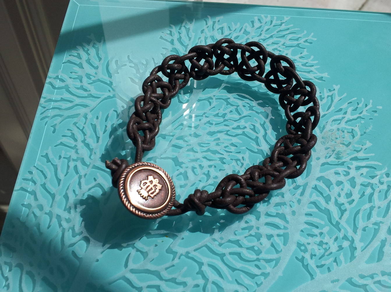 Celtic Knot Macrame Bracelet : 9 Steps (with Pictures) - Instructables