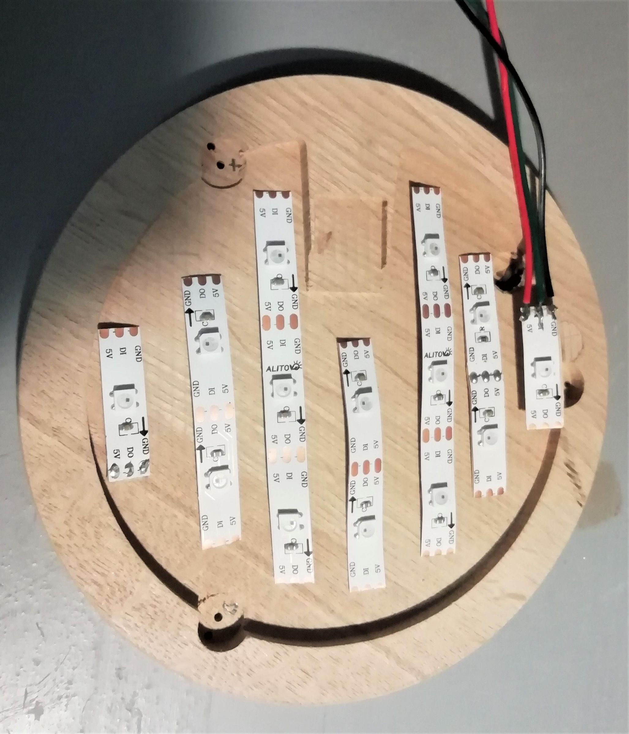 Modern Tensegrity Lamp : 14 Steps (with Pictures) - Instructables