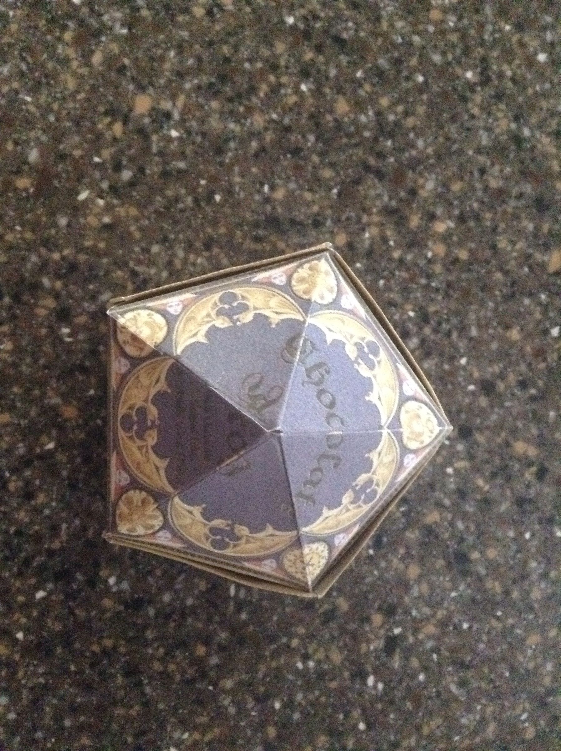 Paper Chocolate Frog : 7 Steps - Instructables