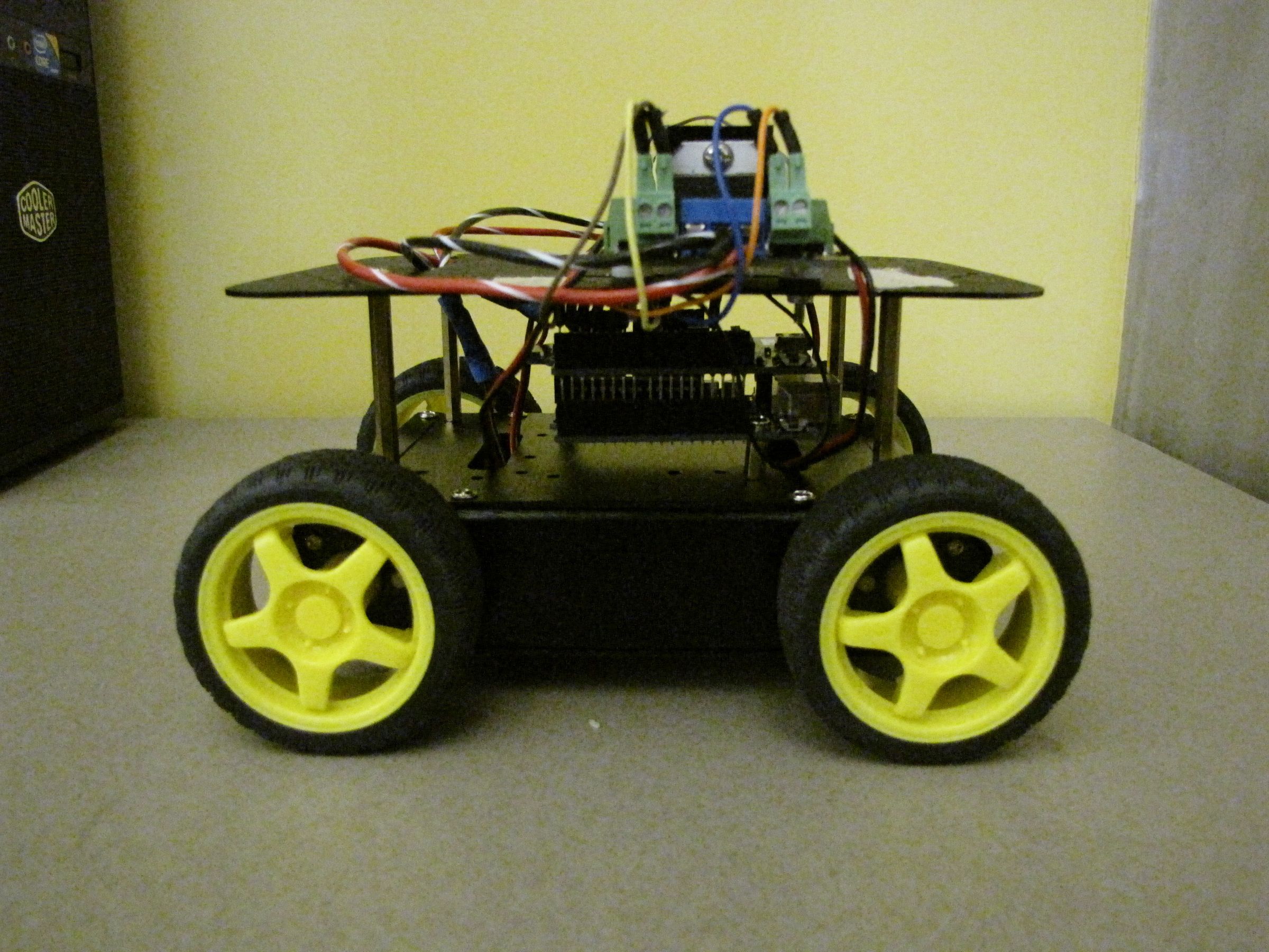 Robot Driven by PS3 Controller Through Arduino and Wifi Shield : 16 ...