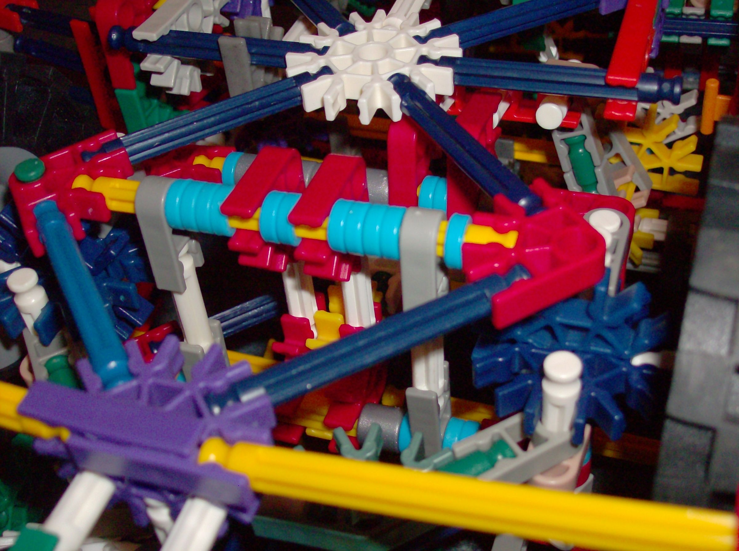 Knex Car With Steering and Suspension . - Instructables