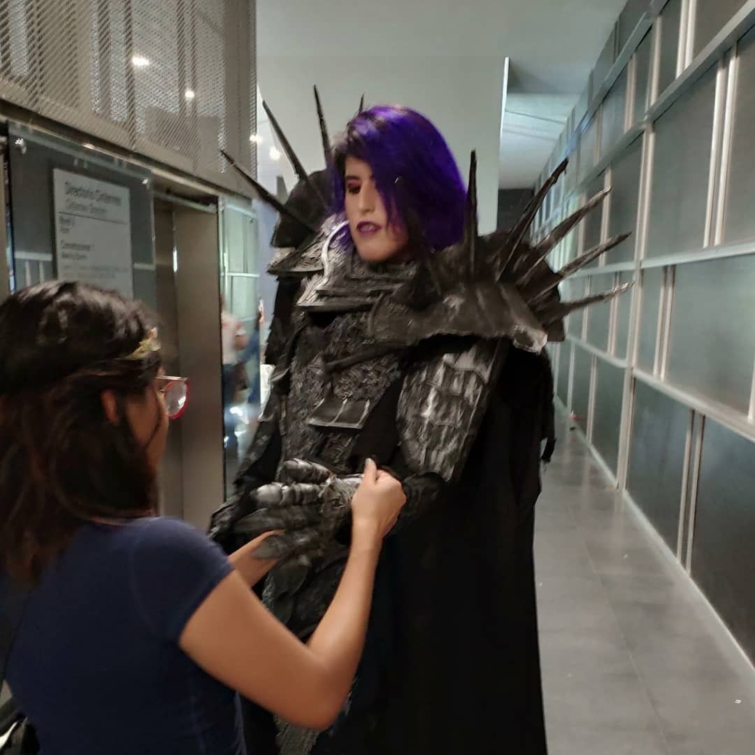 Cheapest Sauron Cosplay : 7 Steps (with Pictures) - Instructables