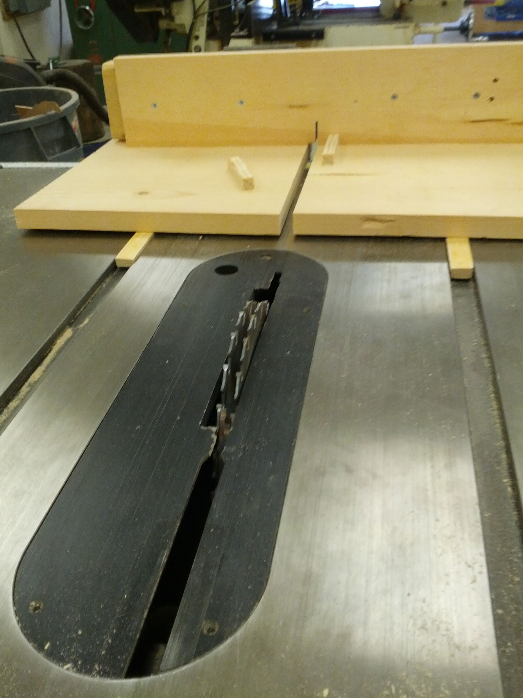 Box (finger) Joint Jig : 9 Steps (with Pictures) - Instructables