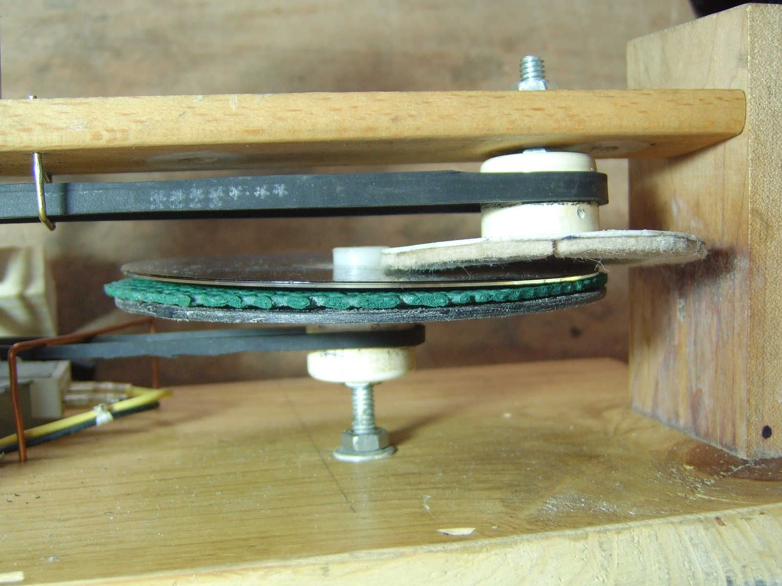 CD Polisher : 10 Steps (with Pictures) - Instructables