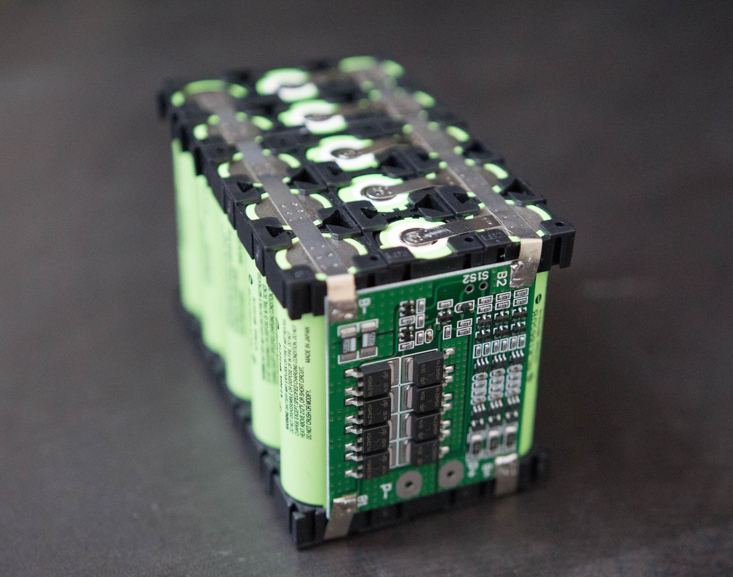 DIY Professional 18650 Battery Pack : 12 Steps (with Pictures ...