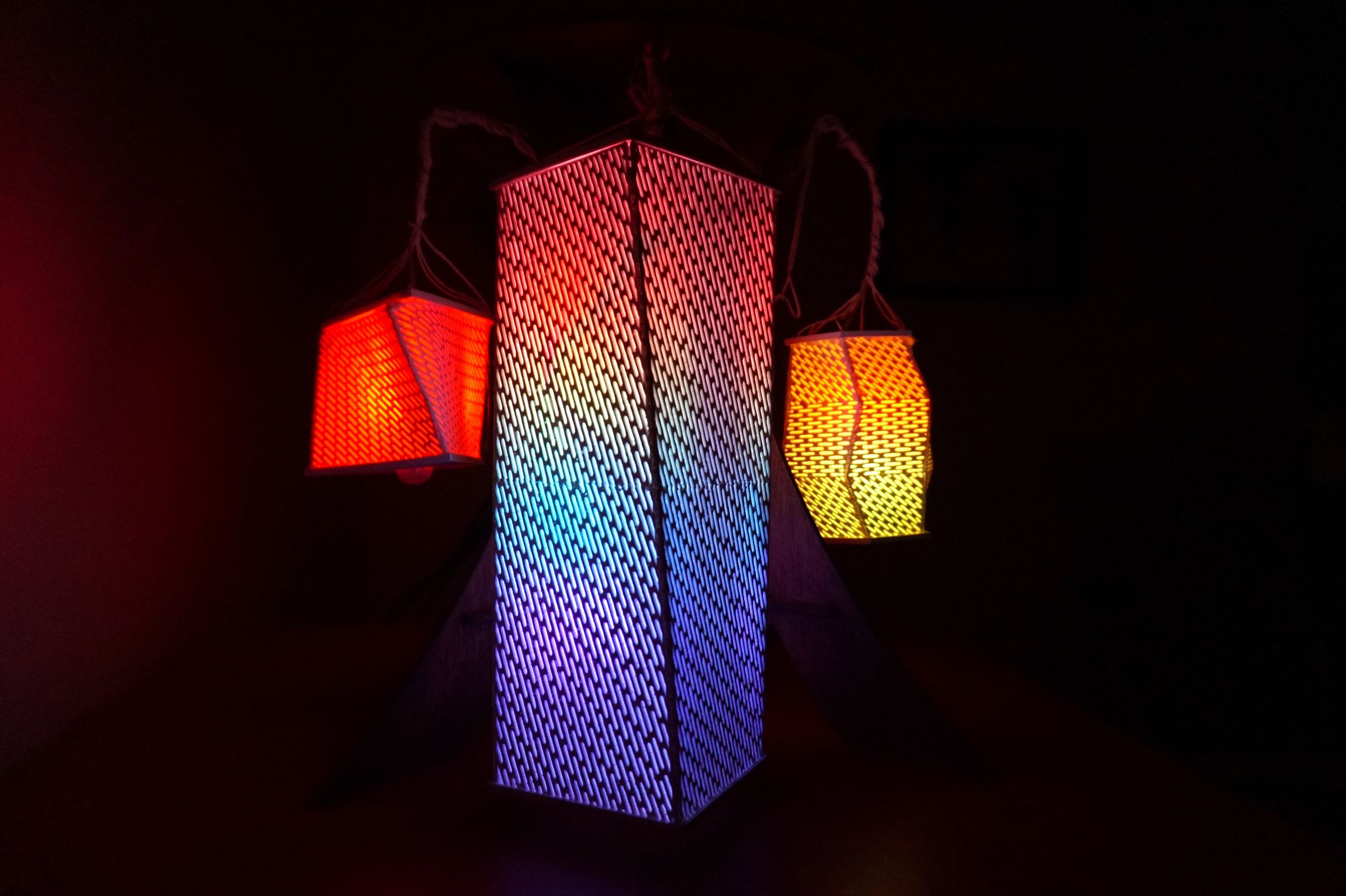 Twisted Prism Lanterns : 12 Steps (with Pictures) - Instructables