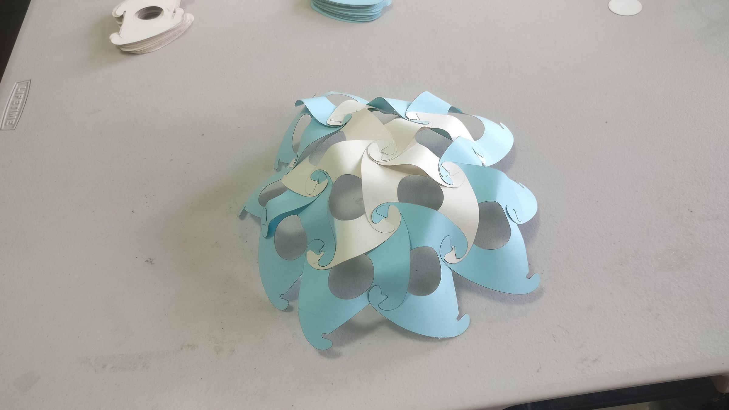 DIY Jigsaw Lamp : 8 Steps (with Pictures) - Instructables